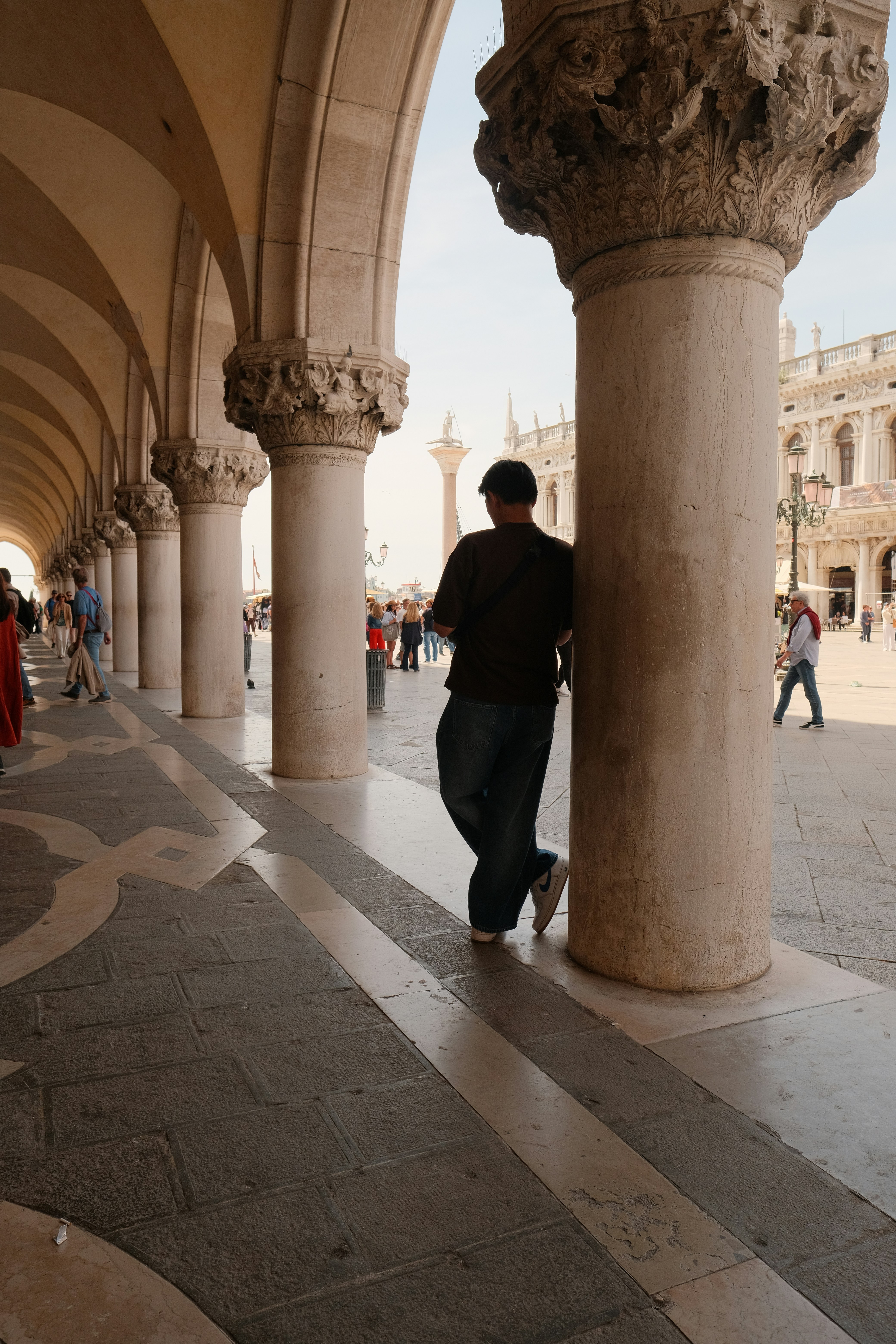 Backed by Stone Giants: A Quiet Pause in the Court