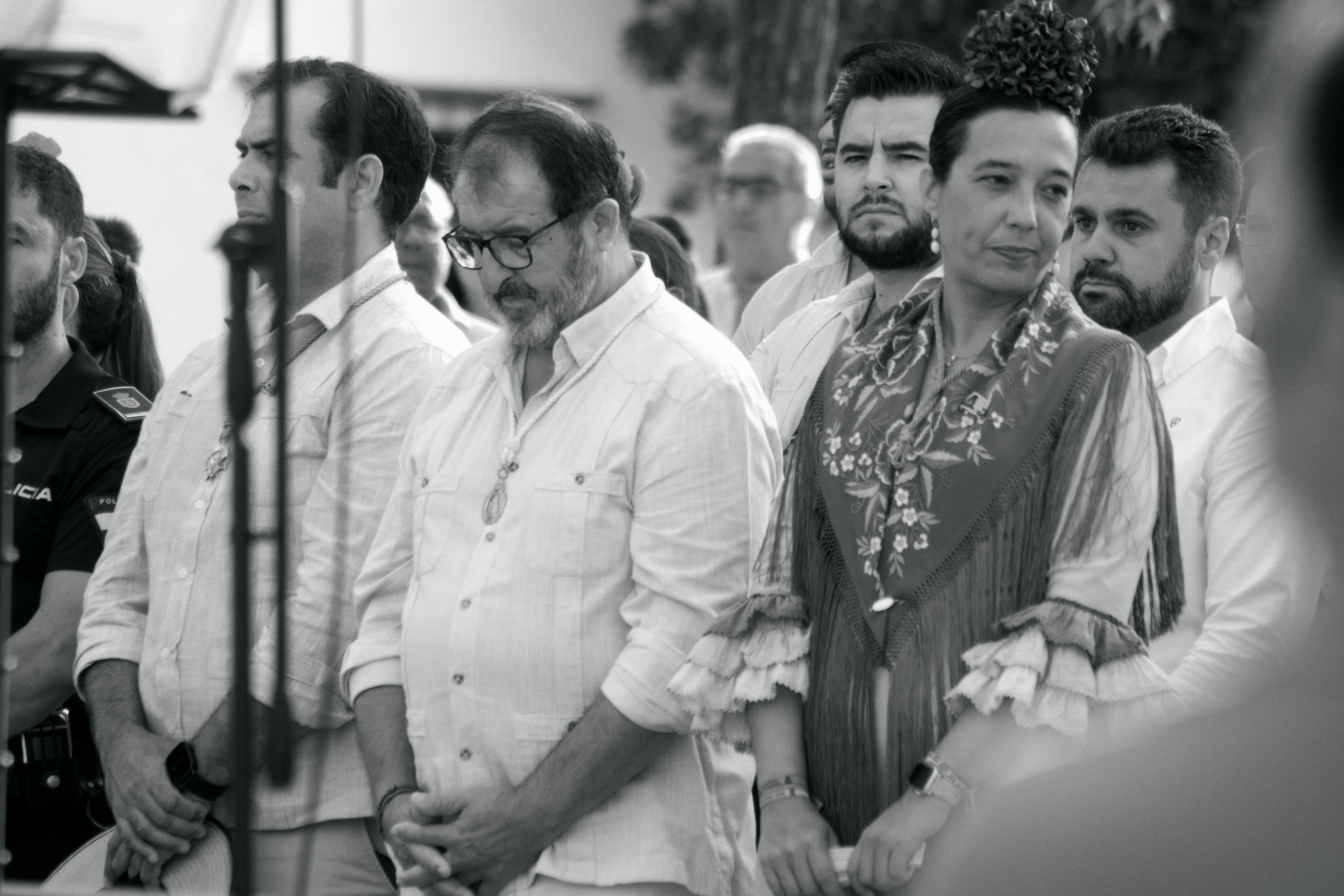 Quiet Reflection Amid a Line of Witnesses