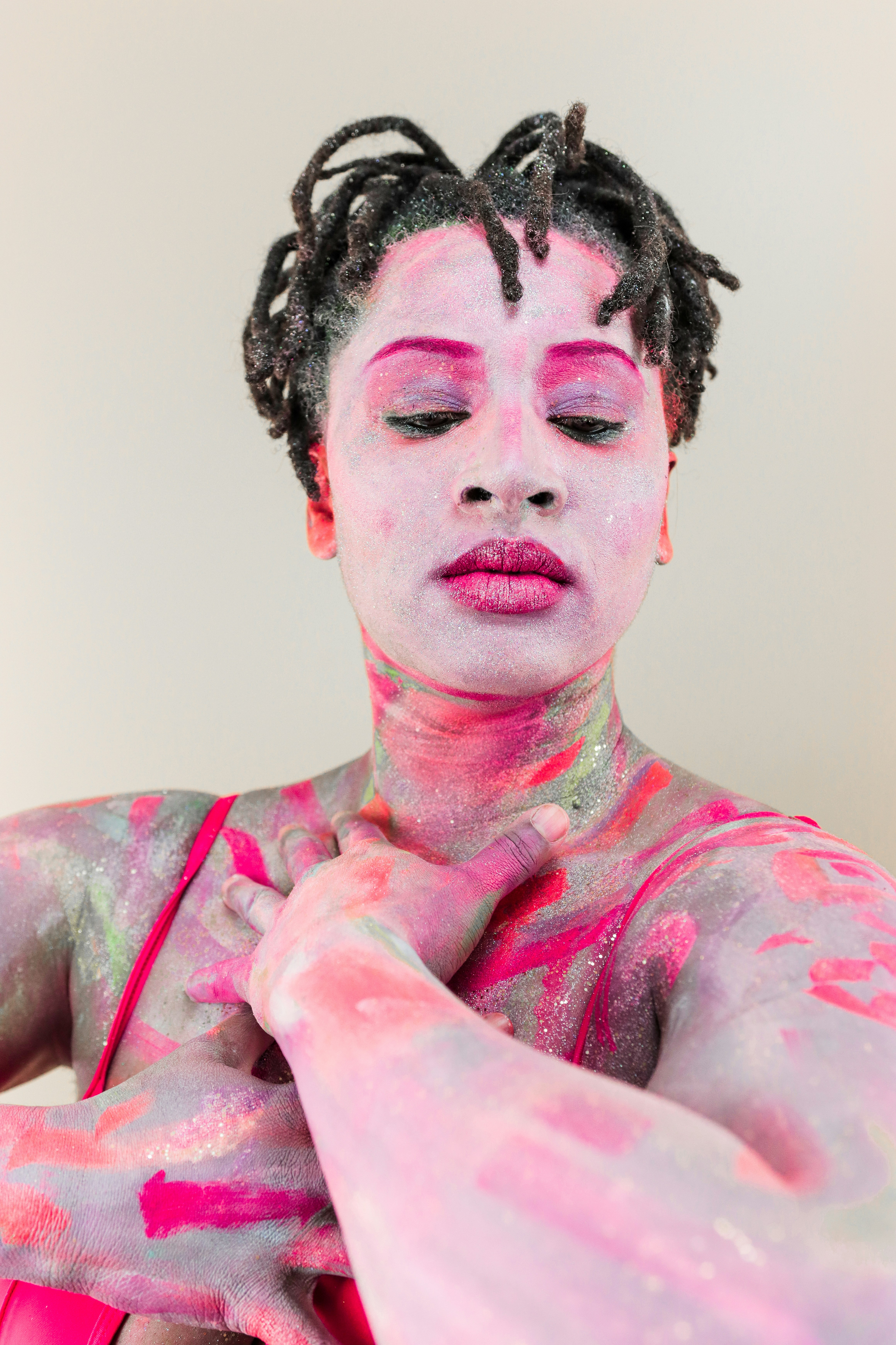 Chromatic Reverie: Painted Skin and Quiet Strength