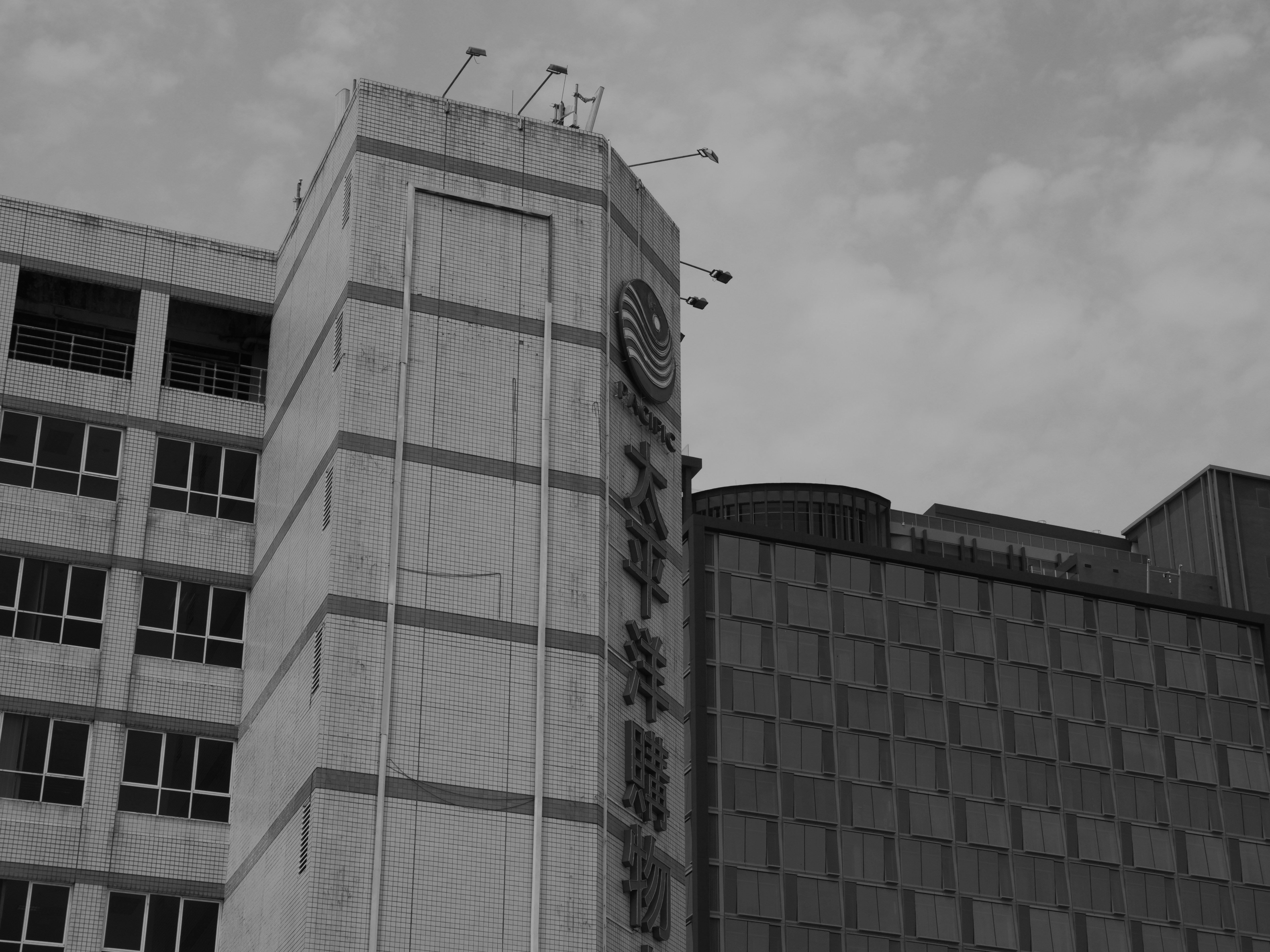 Vertical Signage on a Monolithic City Block