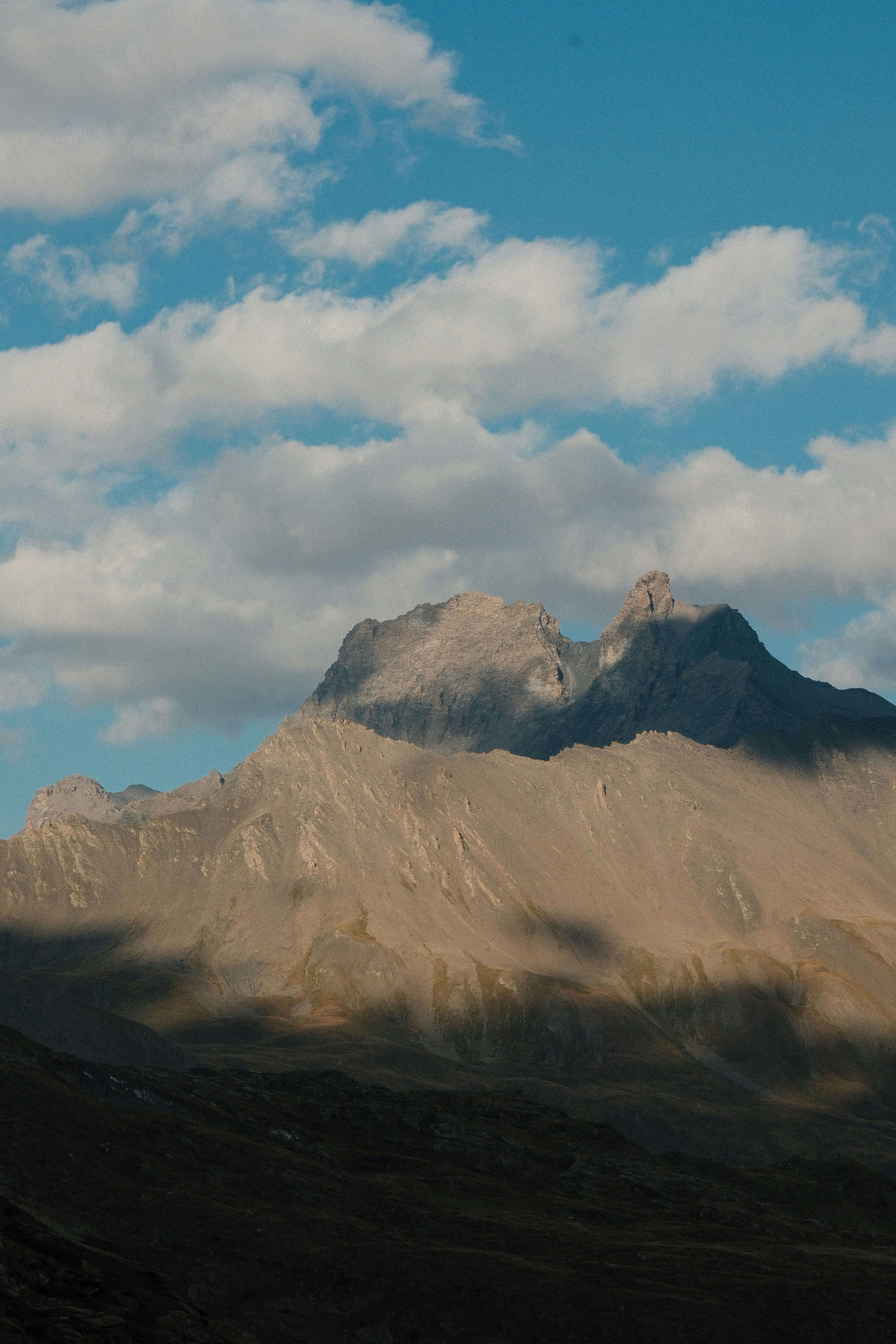 Twin Peaks Under a Wide Sky