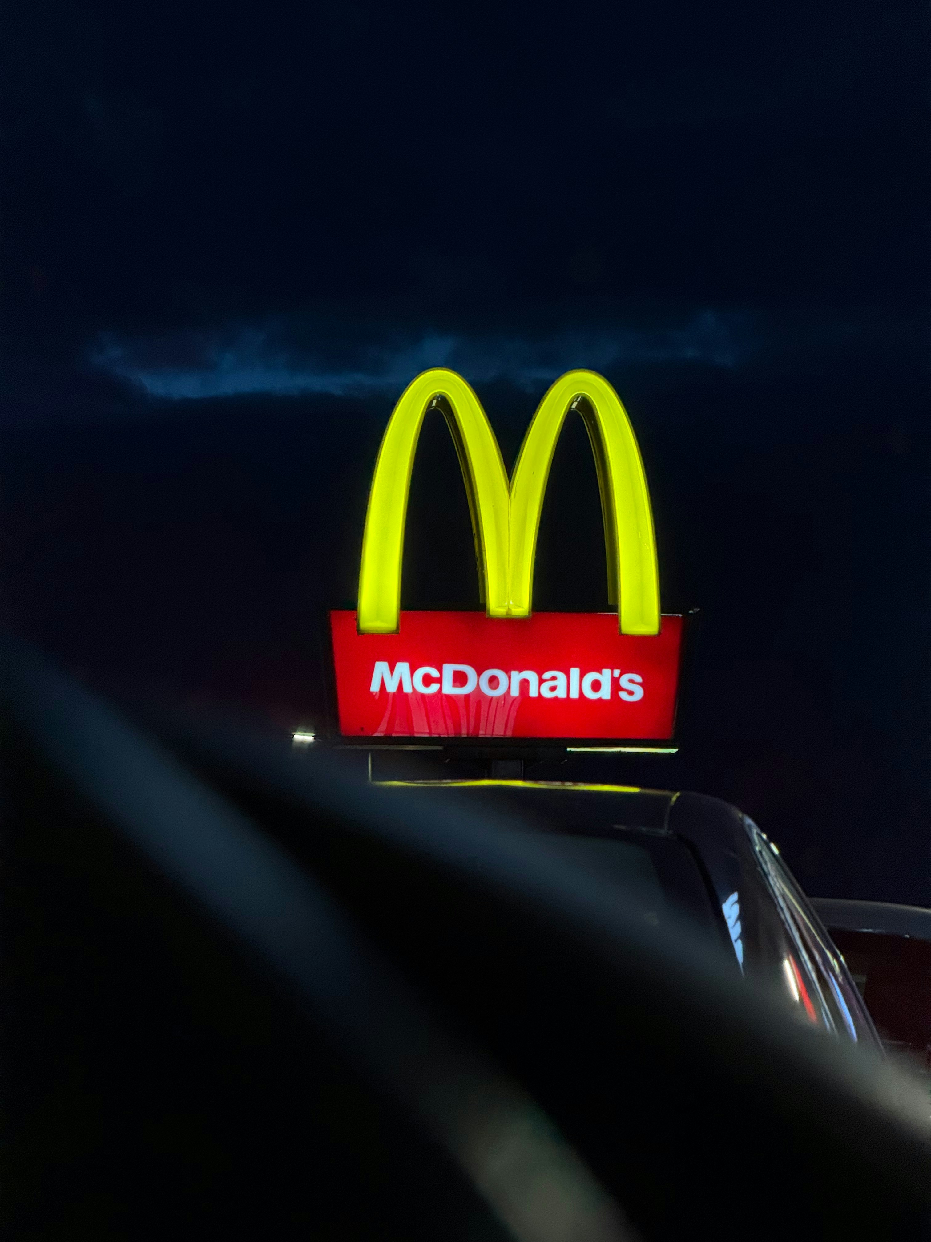 Golden Arches in the Night: McDonald's Signlit Samba