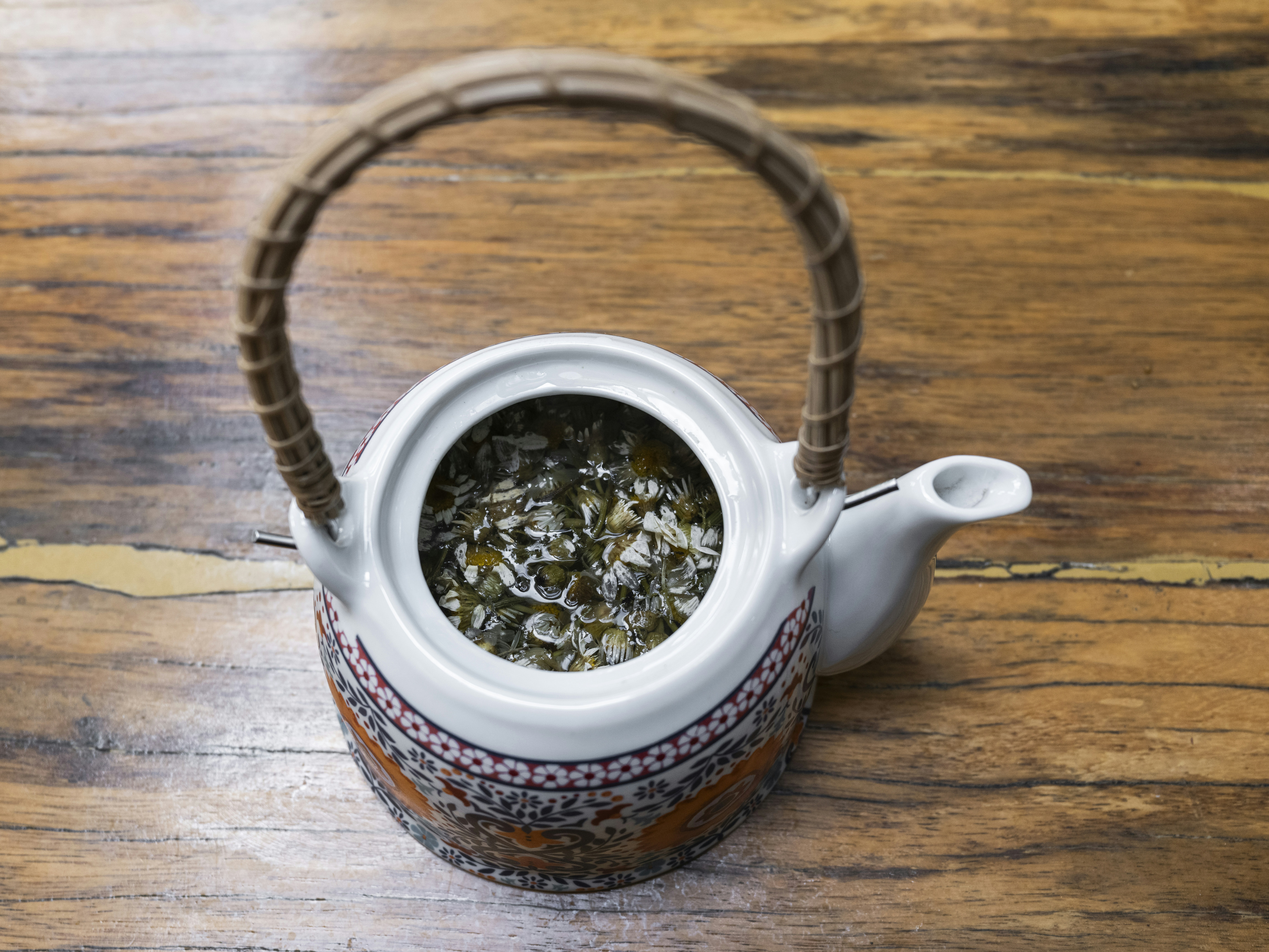Heritage Teapot Brews a Quiet Morning