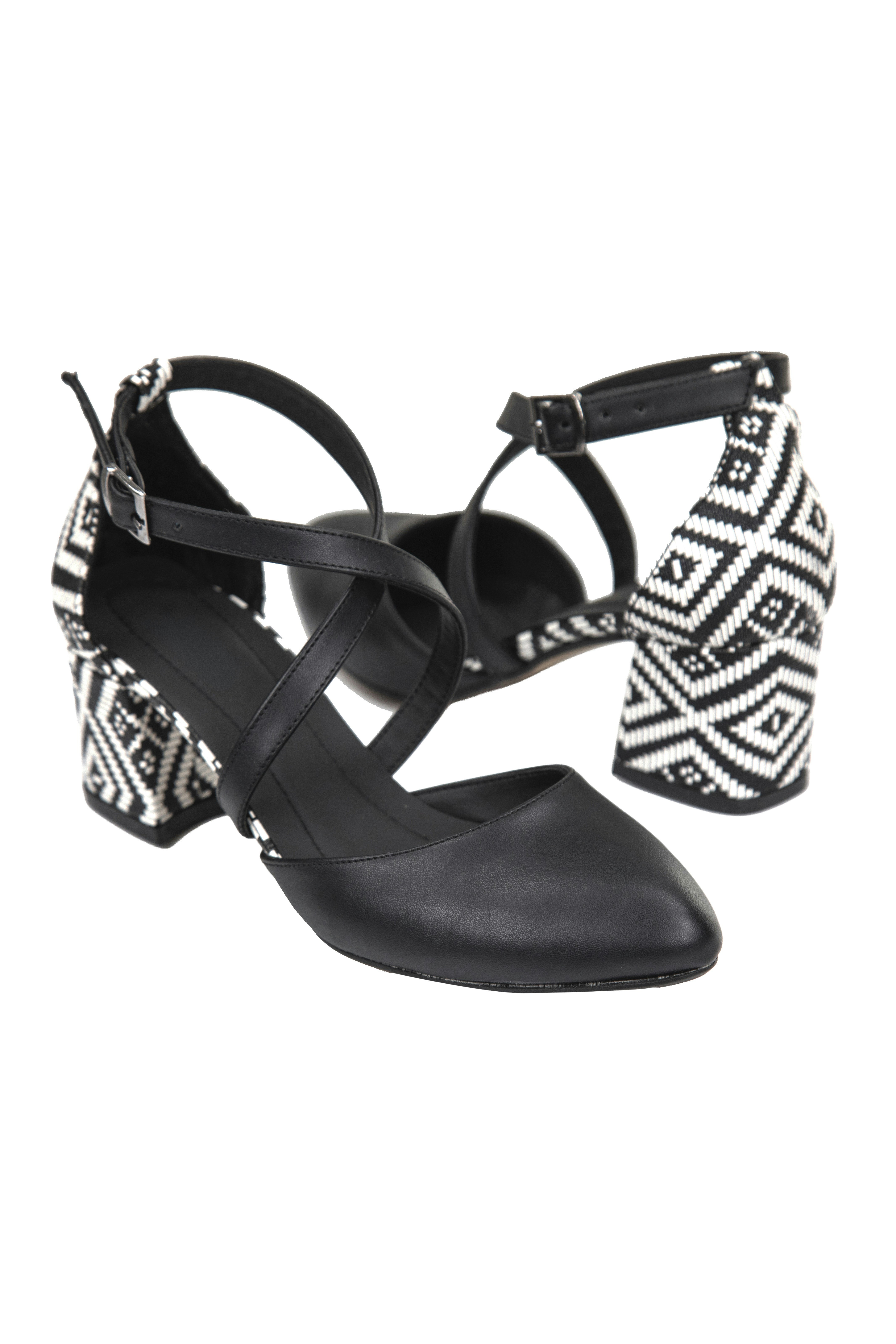 Geometric Heels: Black Straps Meet Bold Pattern