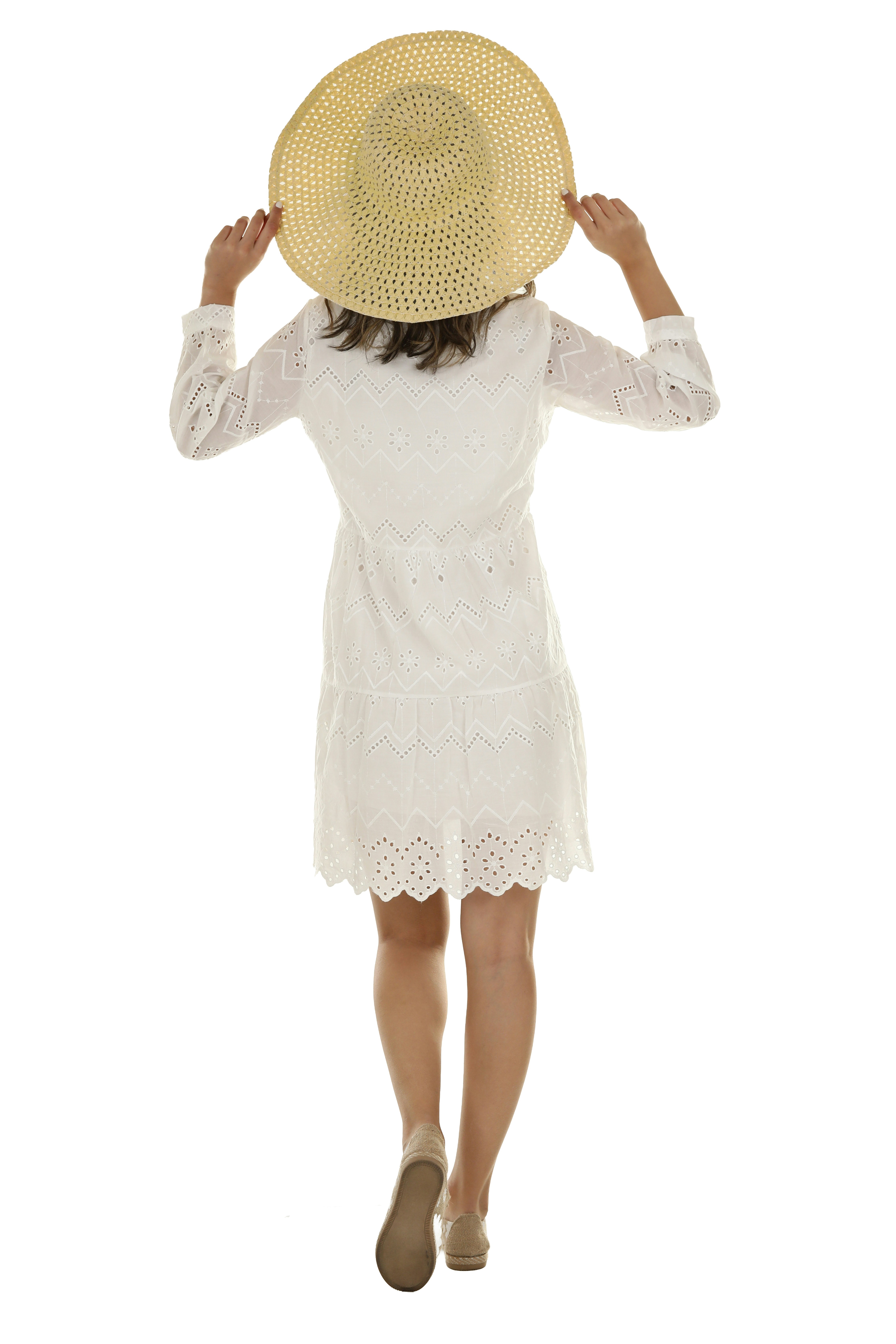 Back-View in White Lace: A Sunhat and Steps Toward Light