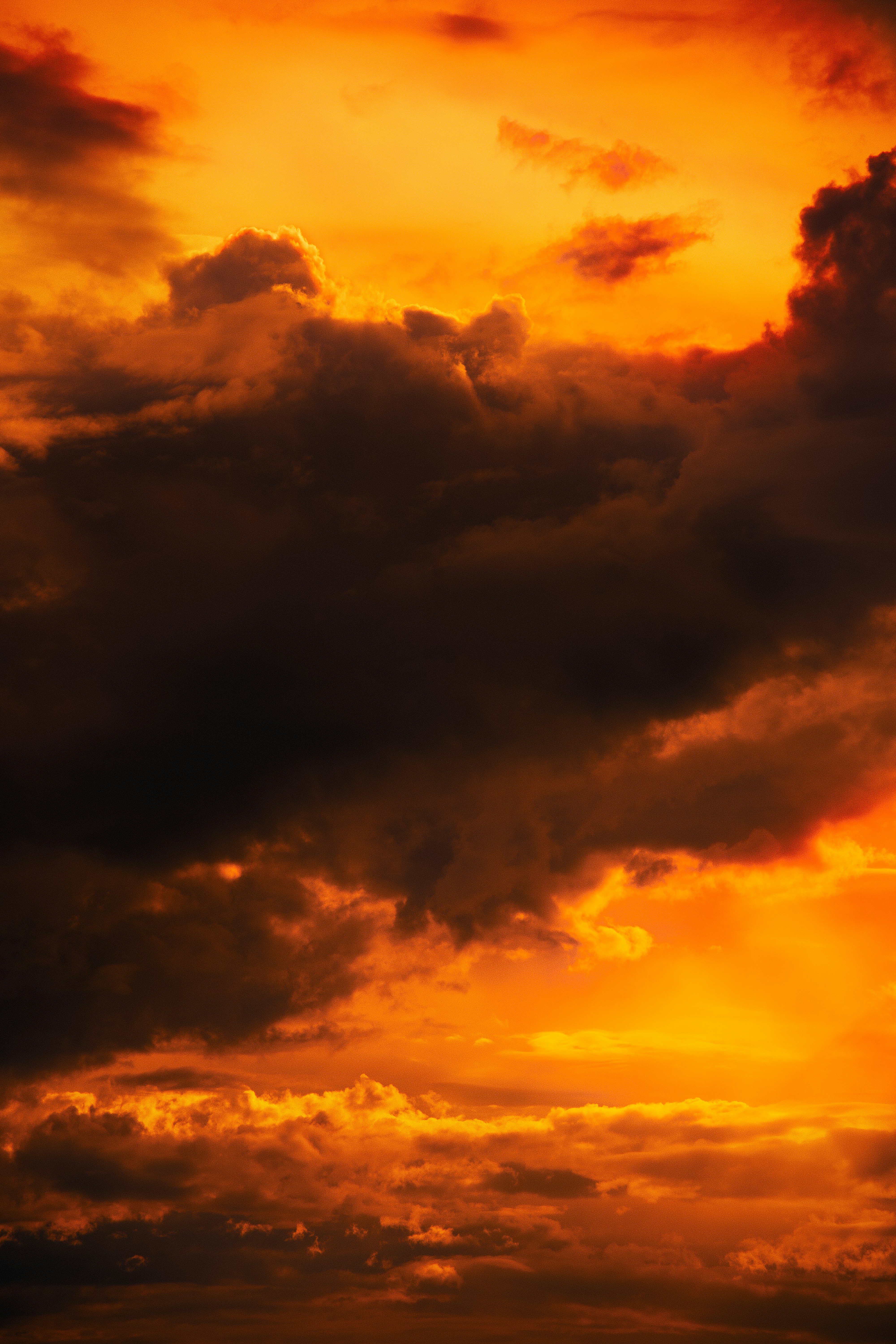 Inferno in the Sky: A Fierce Layered Sunset