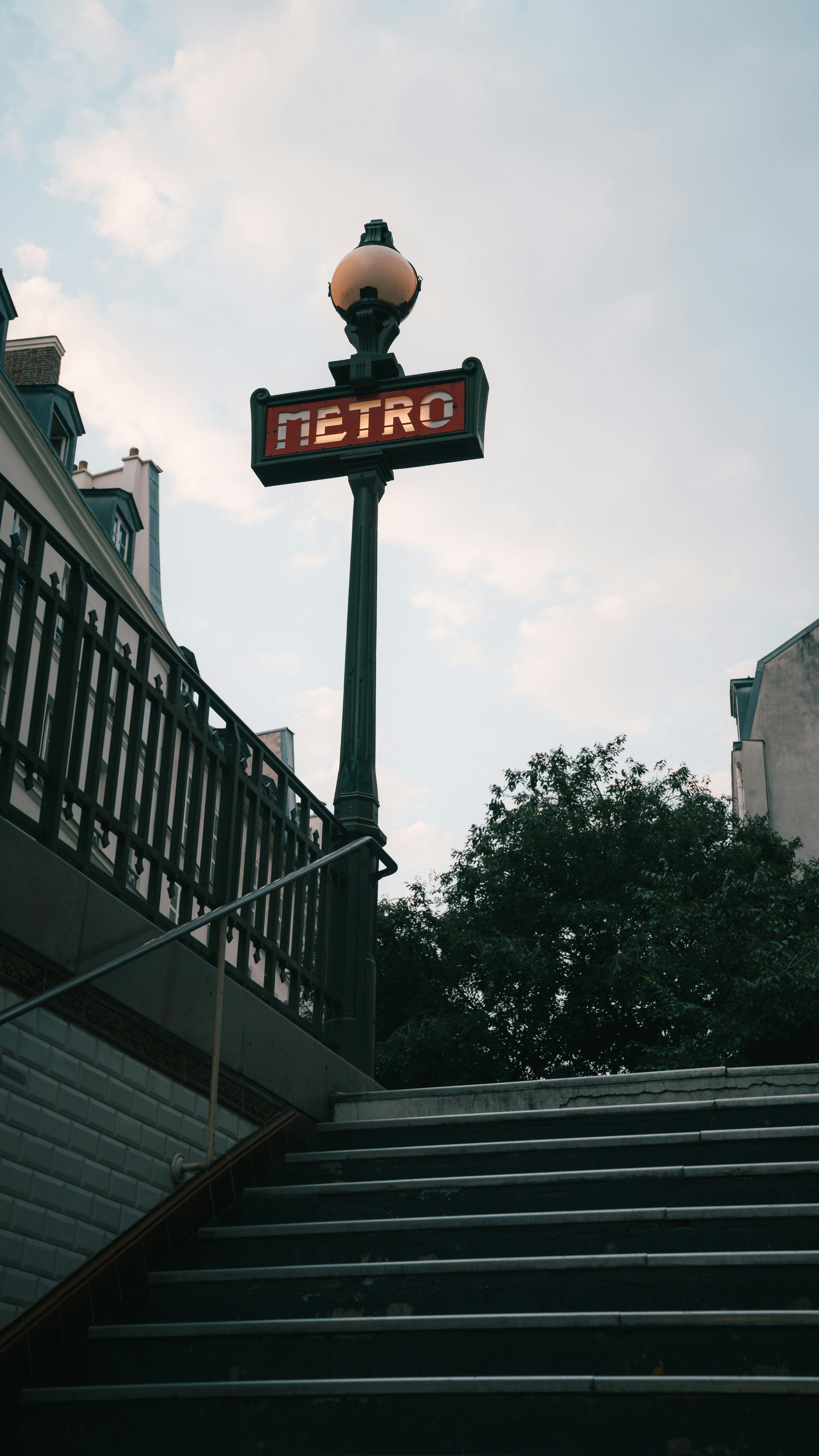Metro Crest: The Historic Signover Above the Stairs