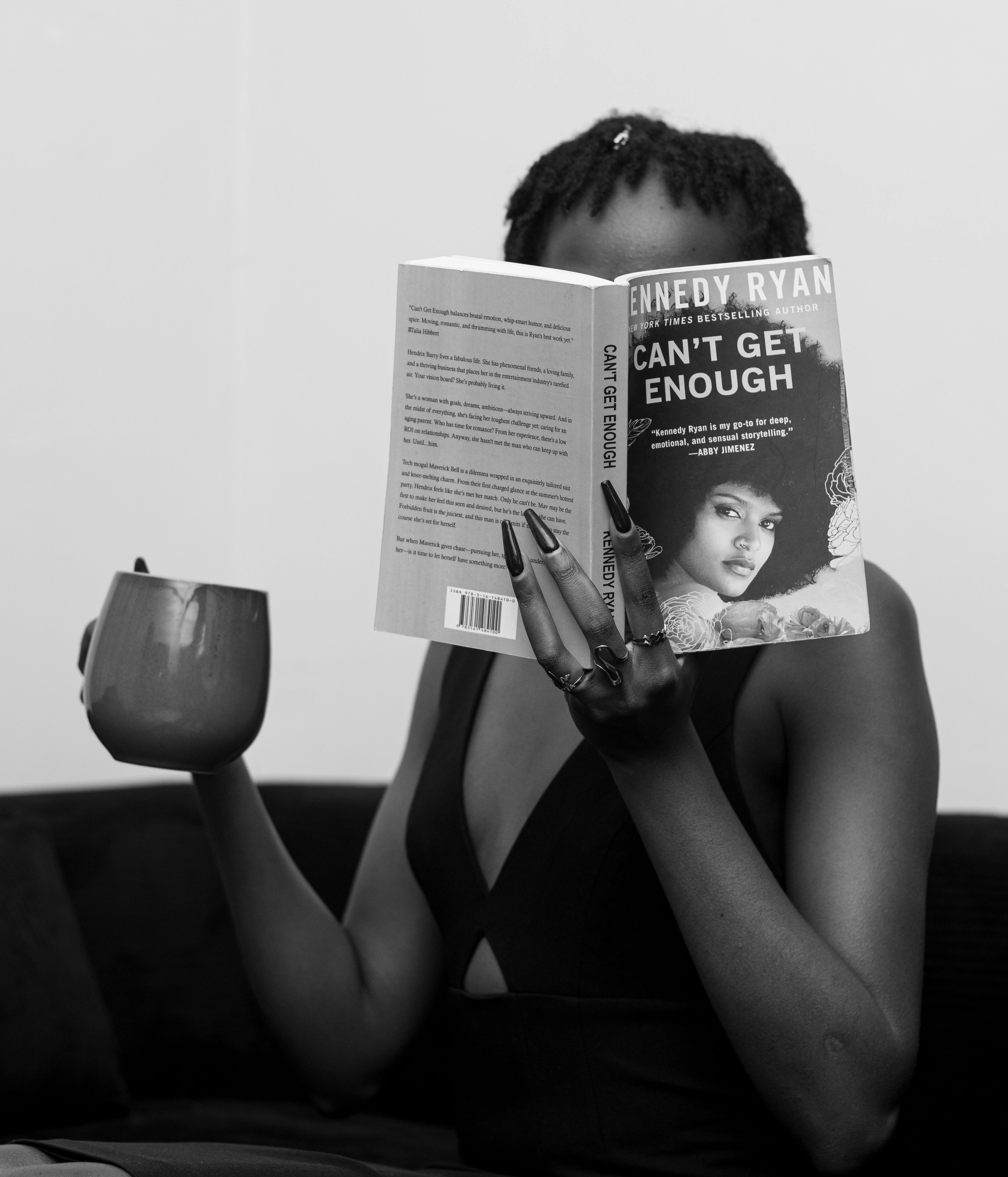 Reading in Velvet Silence: A Book, a Sip, and a Starless Night
