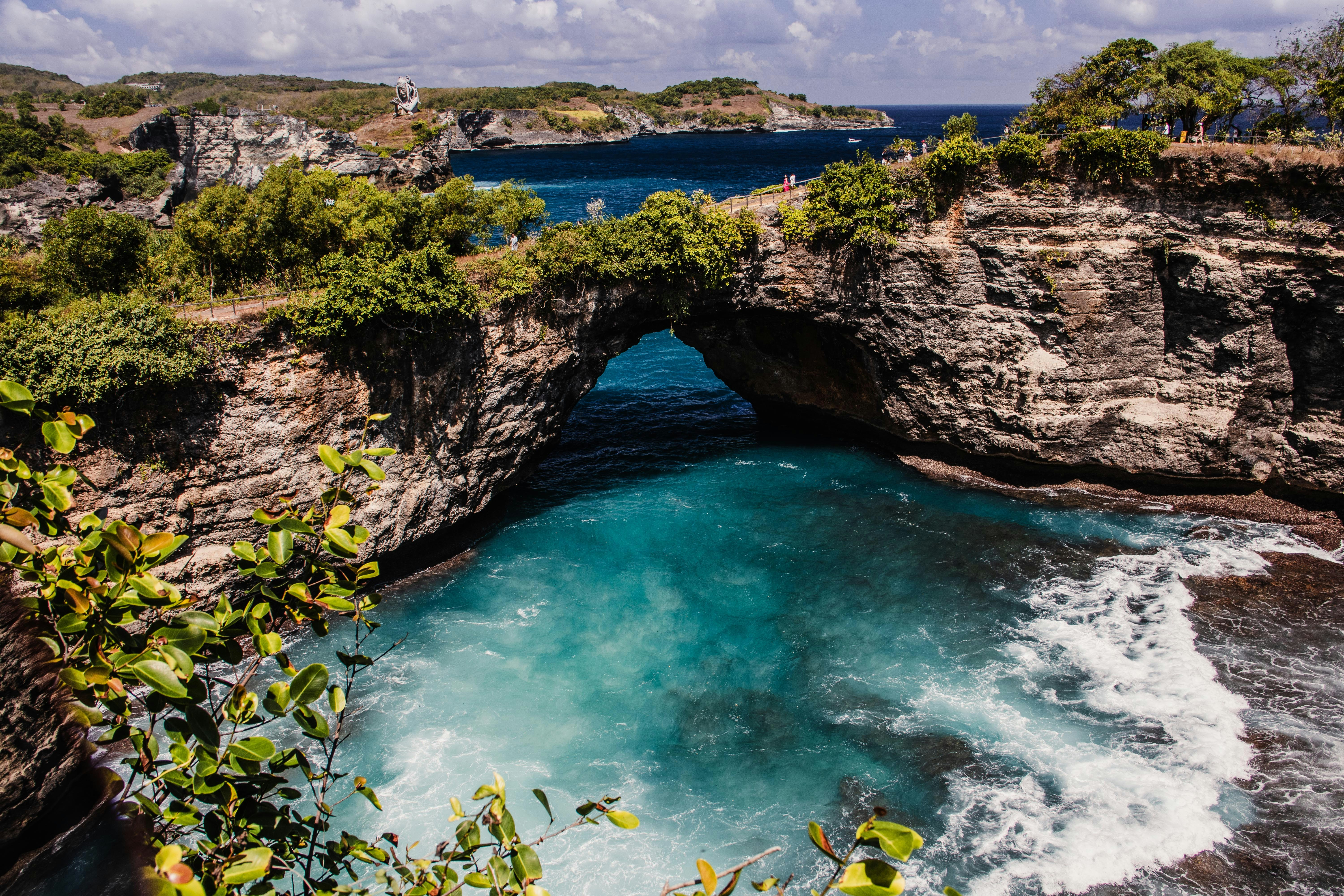 Sea Arch at Turquoise Cove: Sunset Light on Ocean Gate