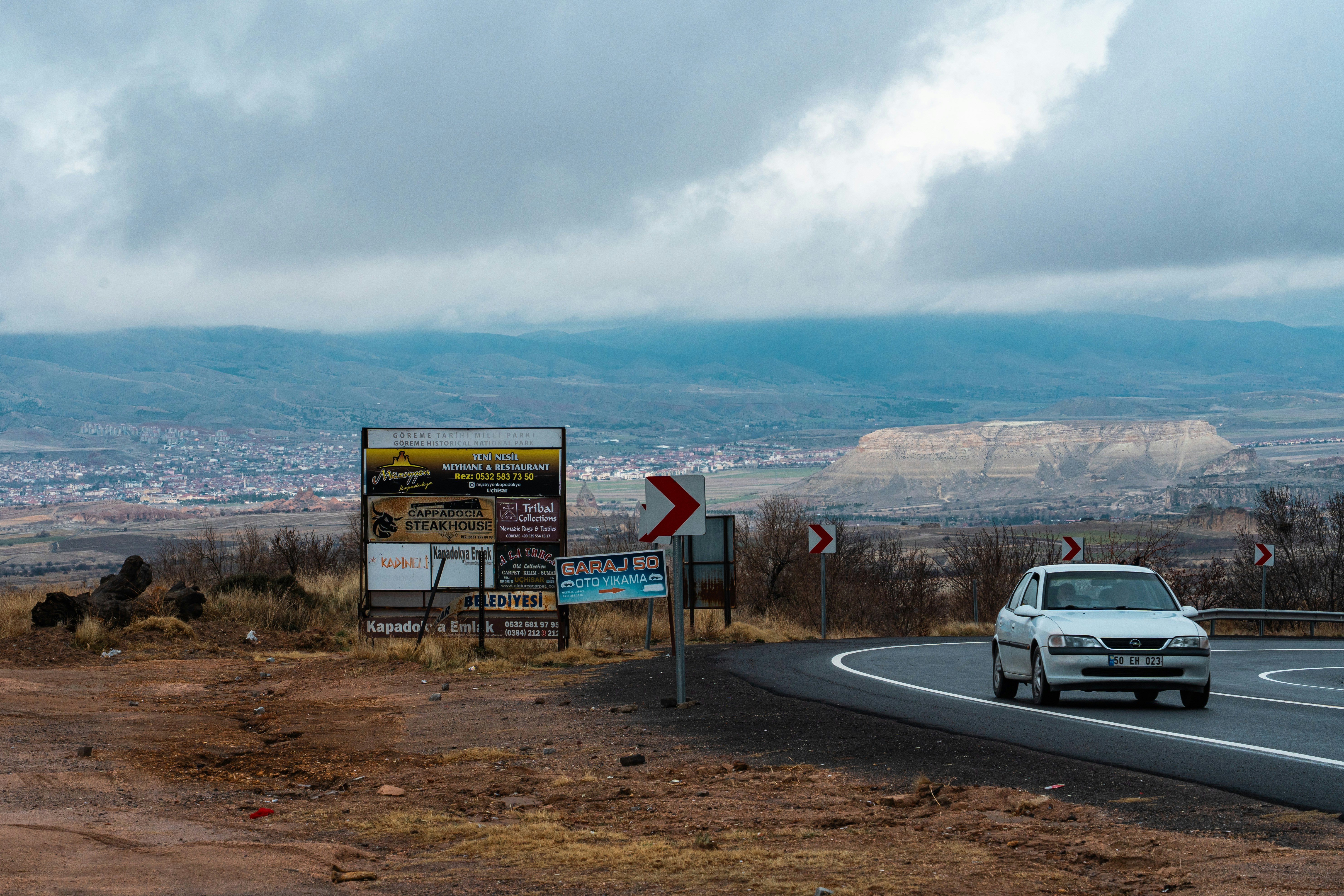 Curved Road to Distant Horizons