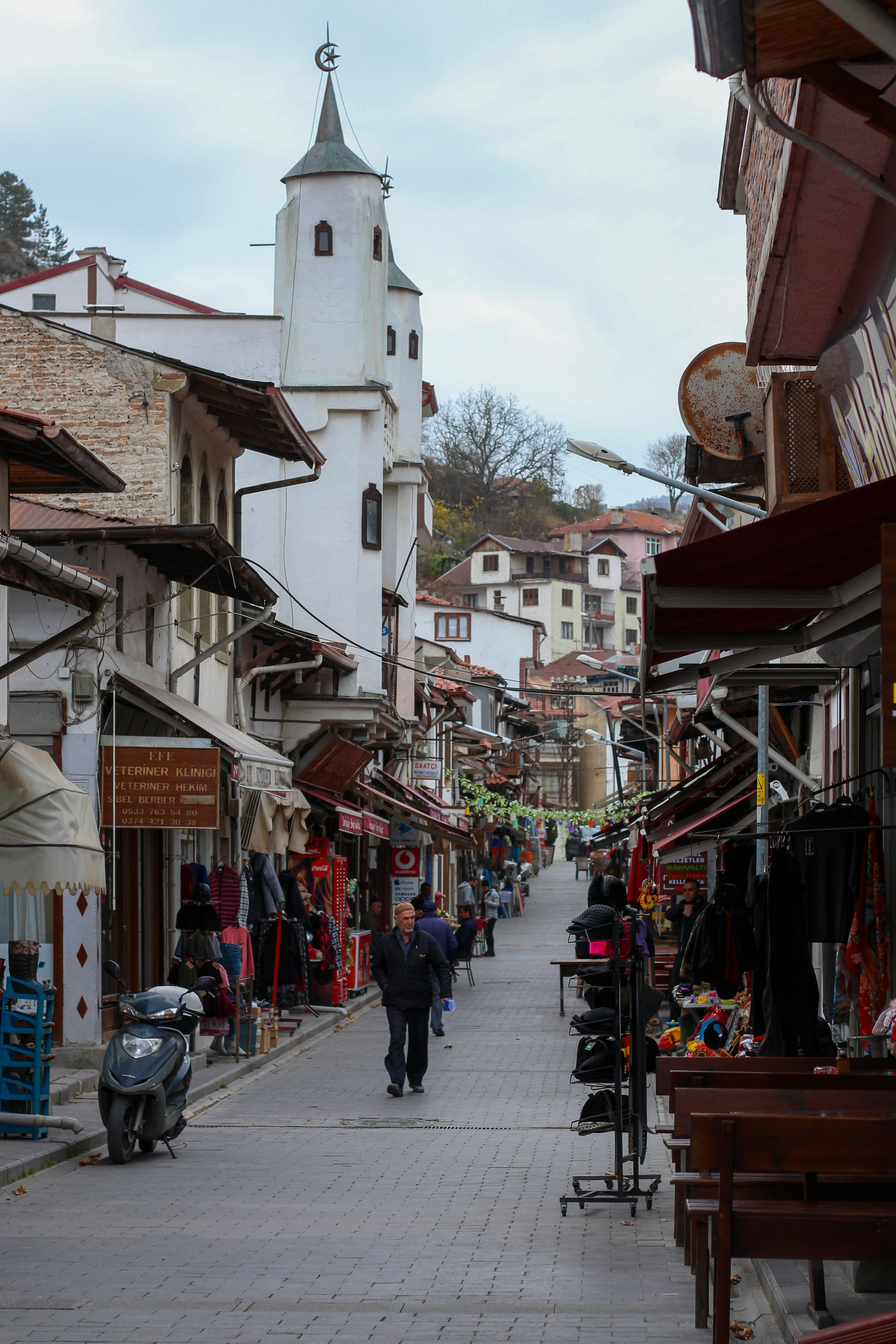 Quiet Lane of Aegean-like Alleyways: A People-first Clockwork of Shops