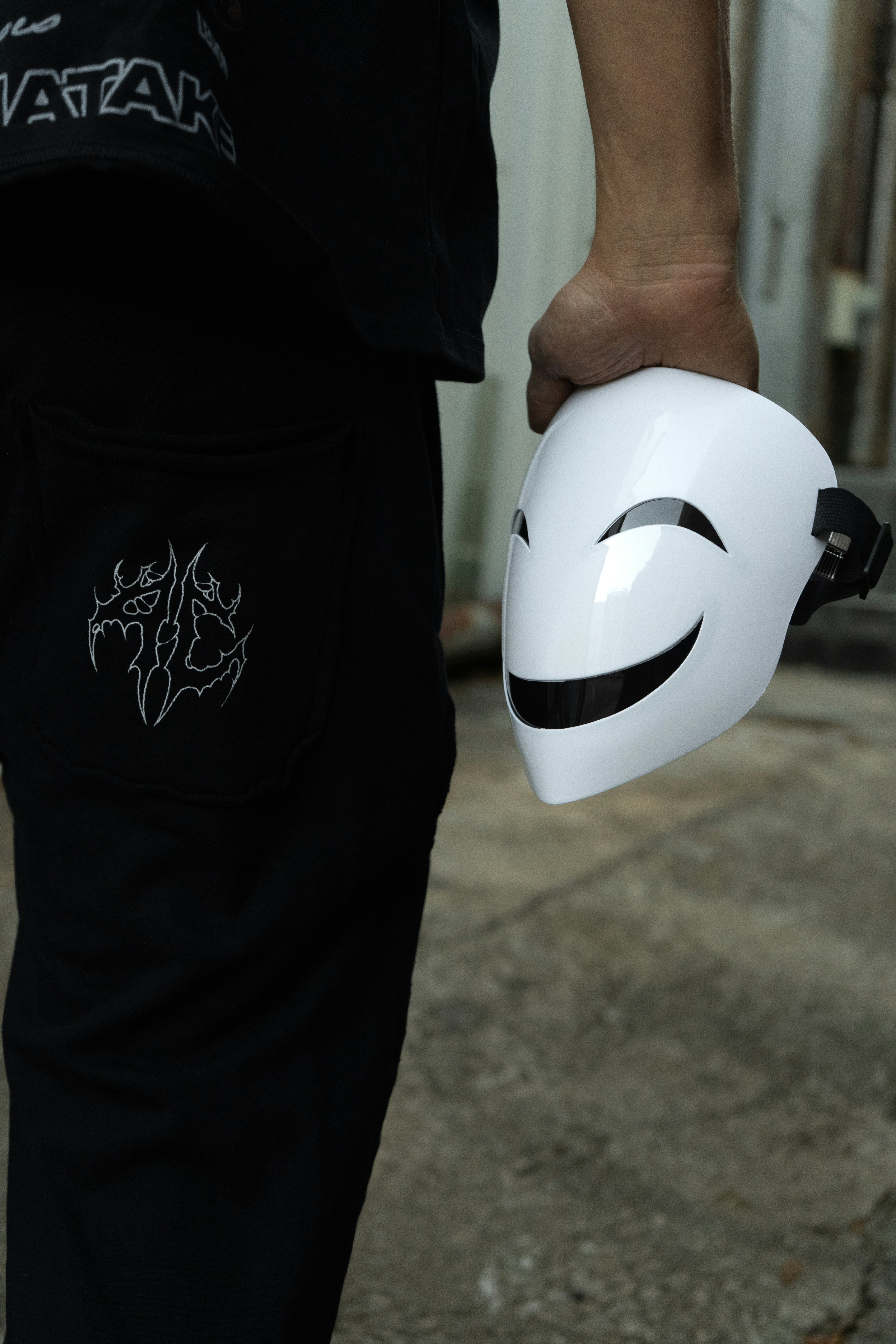 Masked Grip: A Handful of Mystery