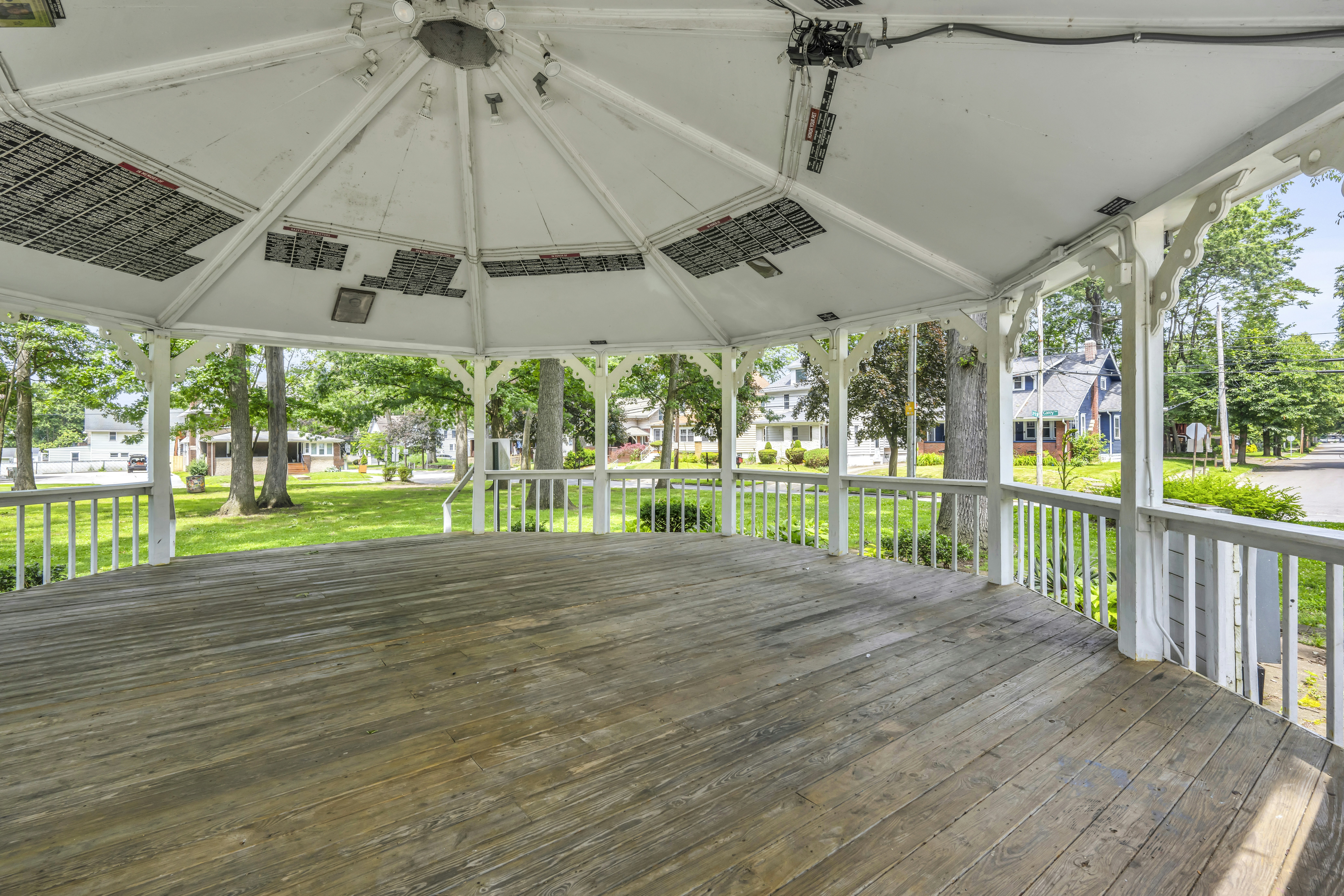 Sunlit Gazebo at the Park: A Quiet Circle of Light