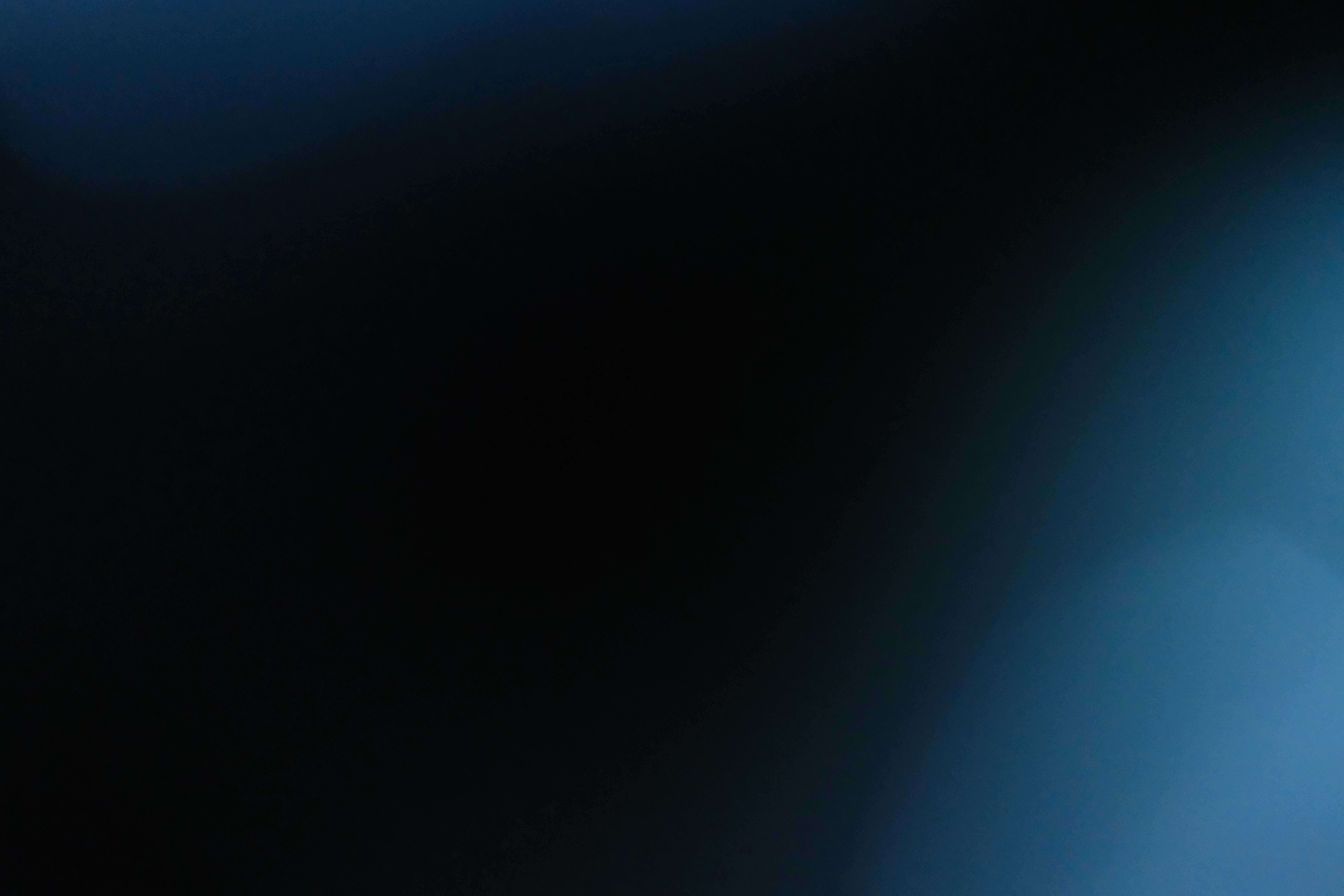 Midnight Gradient: A Quiet Blue Vignette