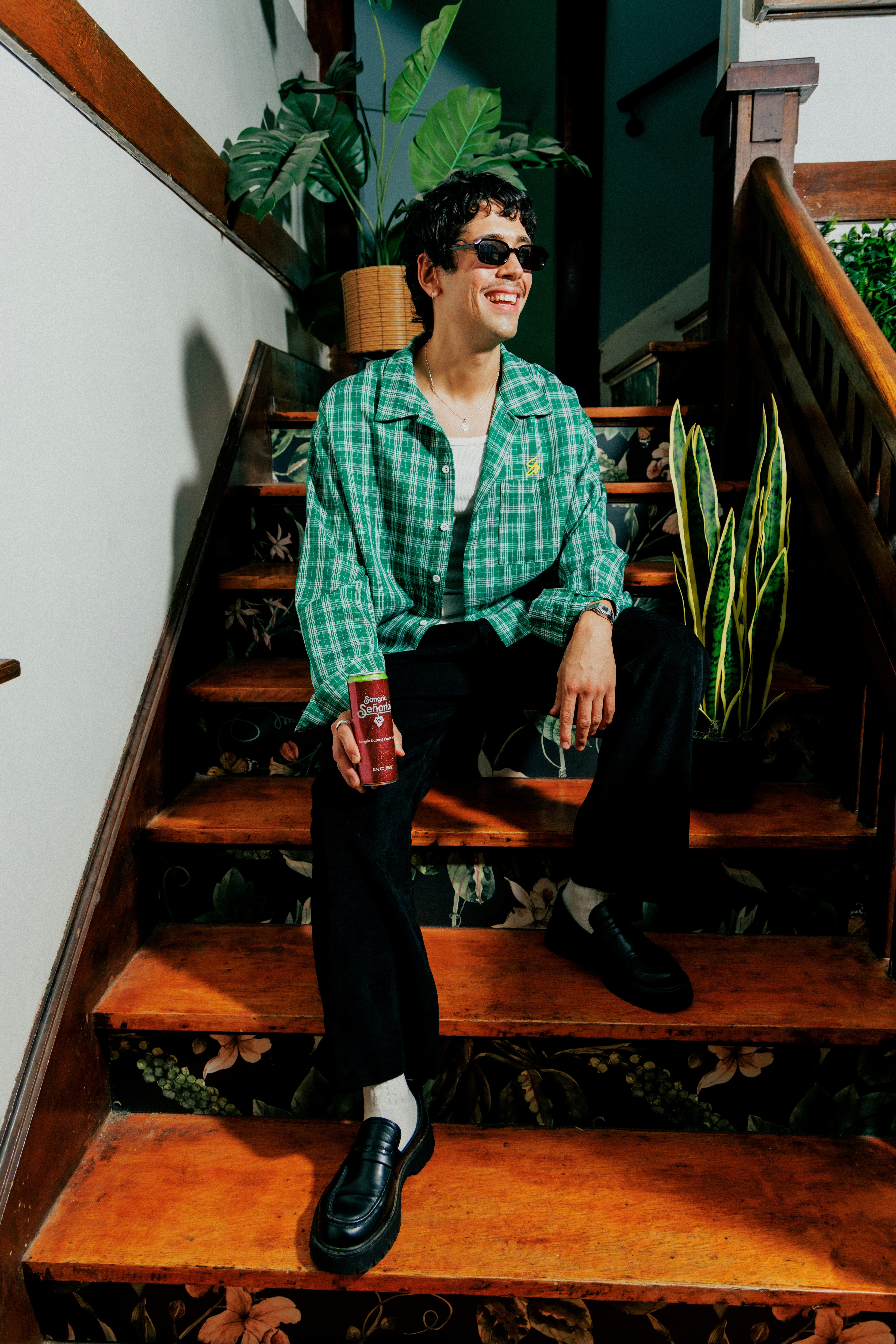 Green-checked Confidence on the Staircase