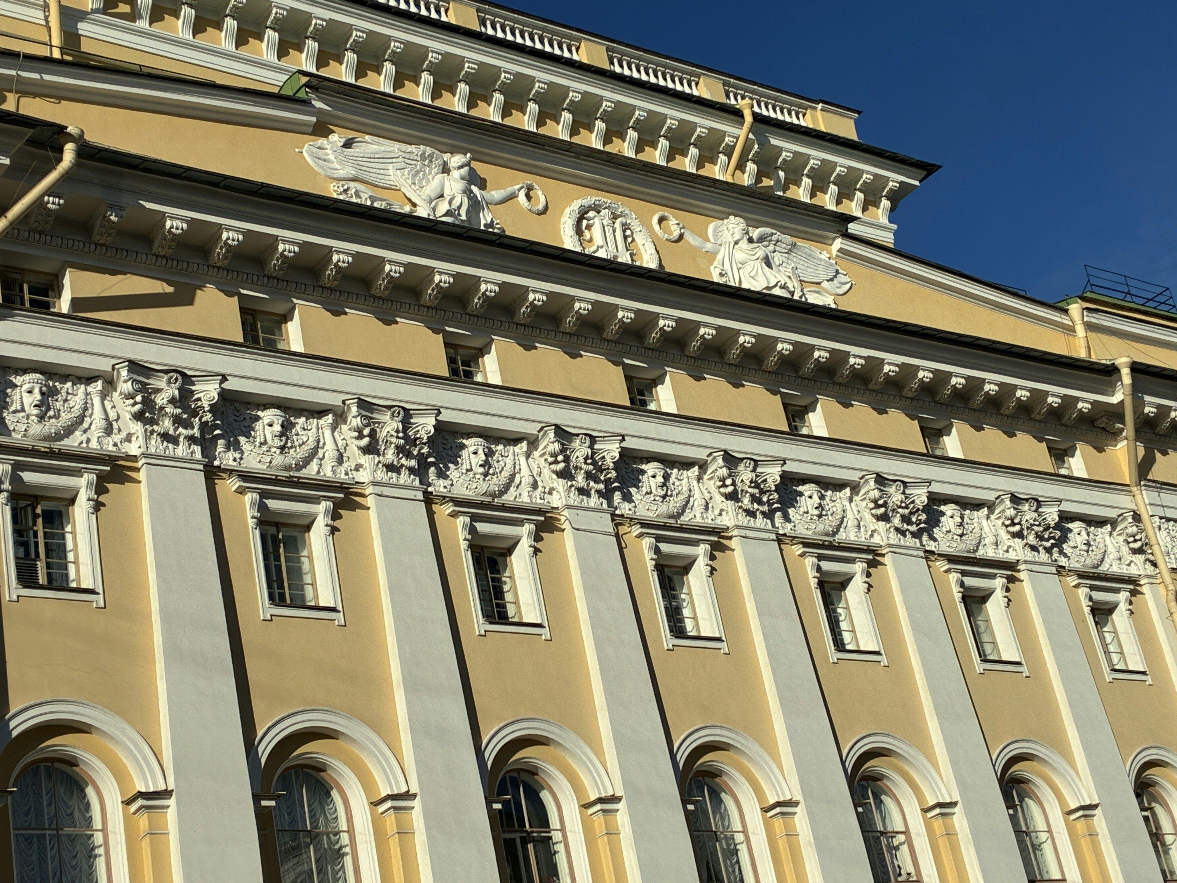 Baroque Facade in Sunlit Geometry