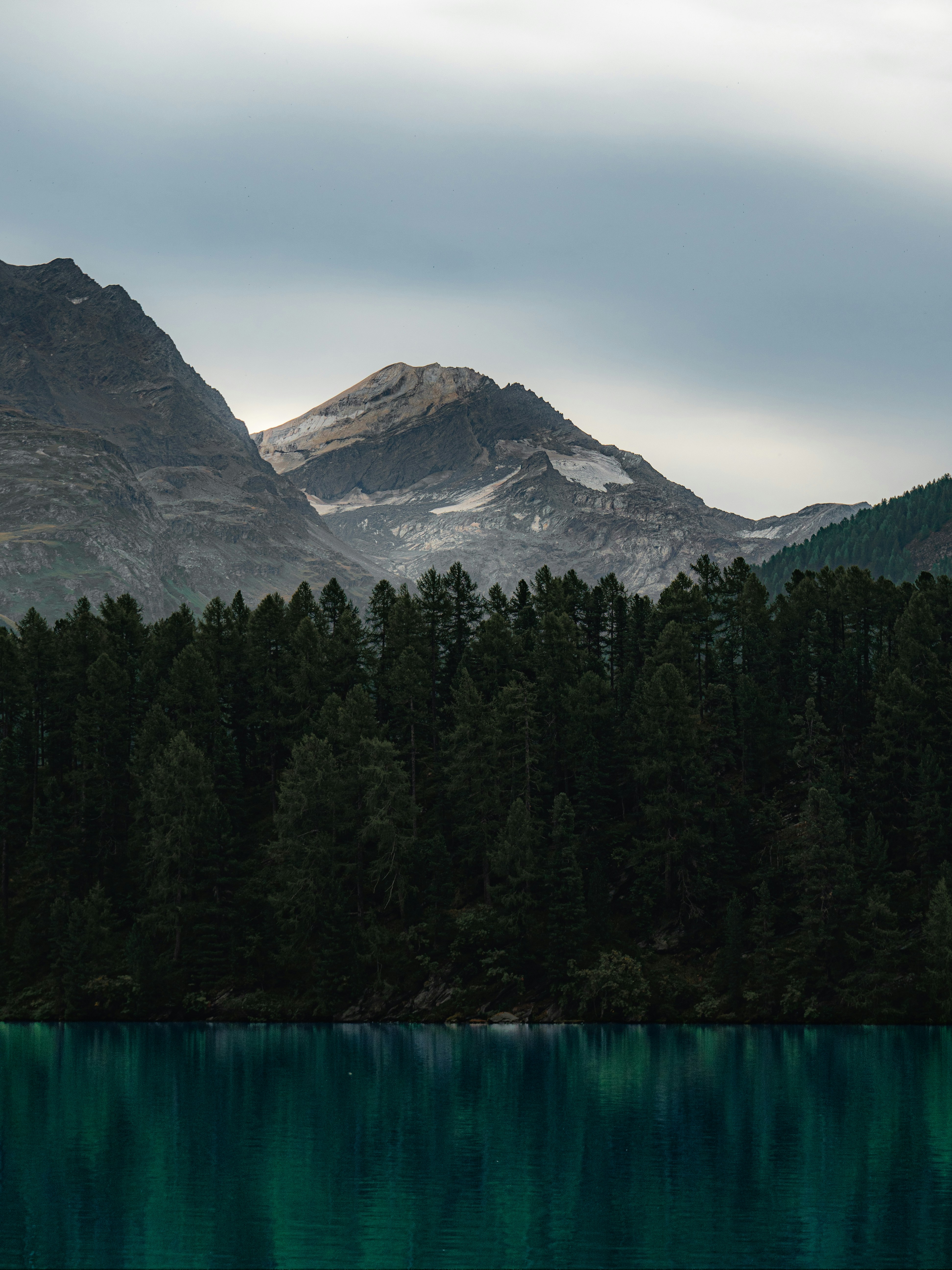 Emerald Mirror: Peaks Beyond the Pine Line
