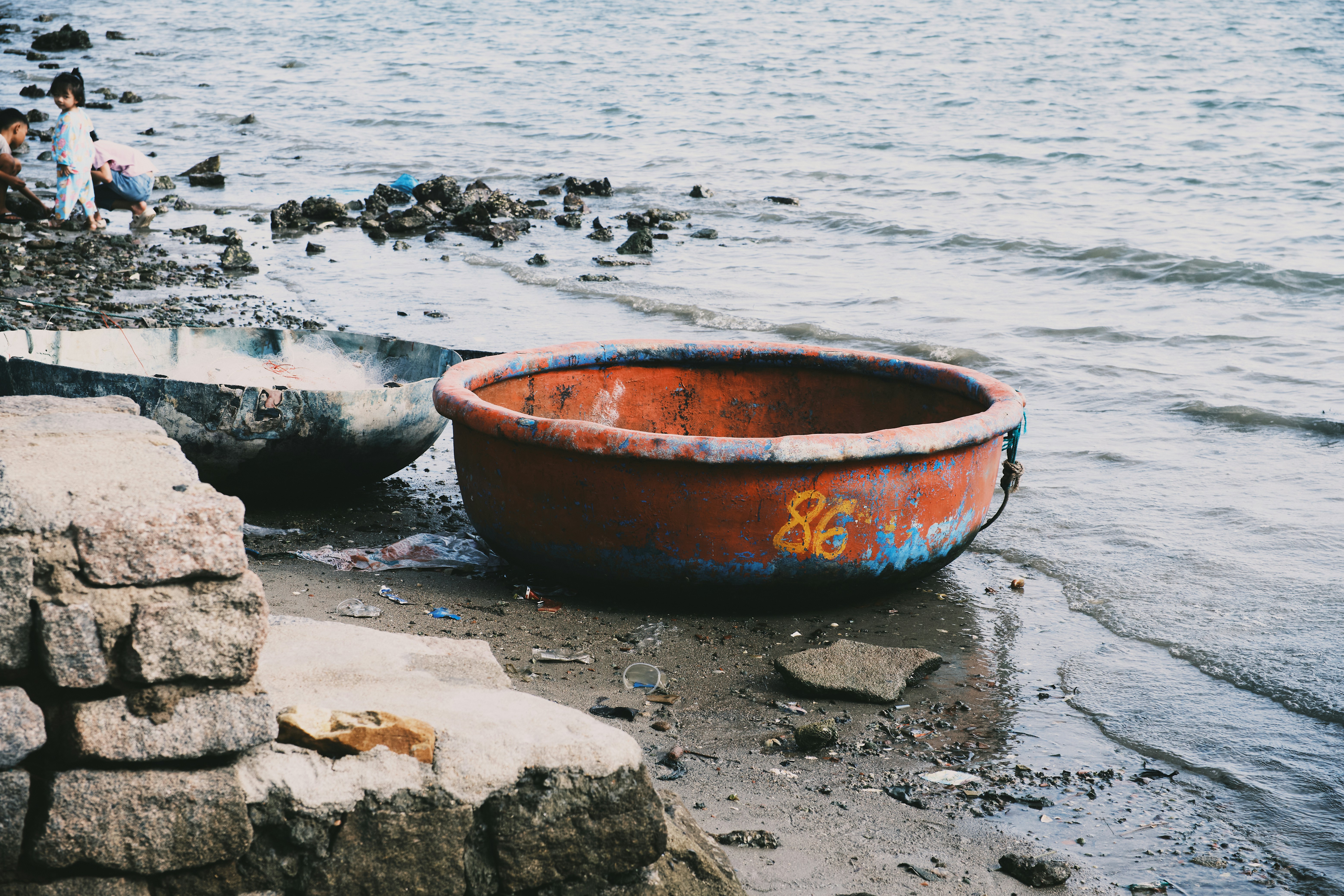 Rusty Drum on the Tidal Edge