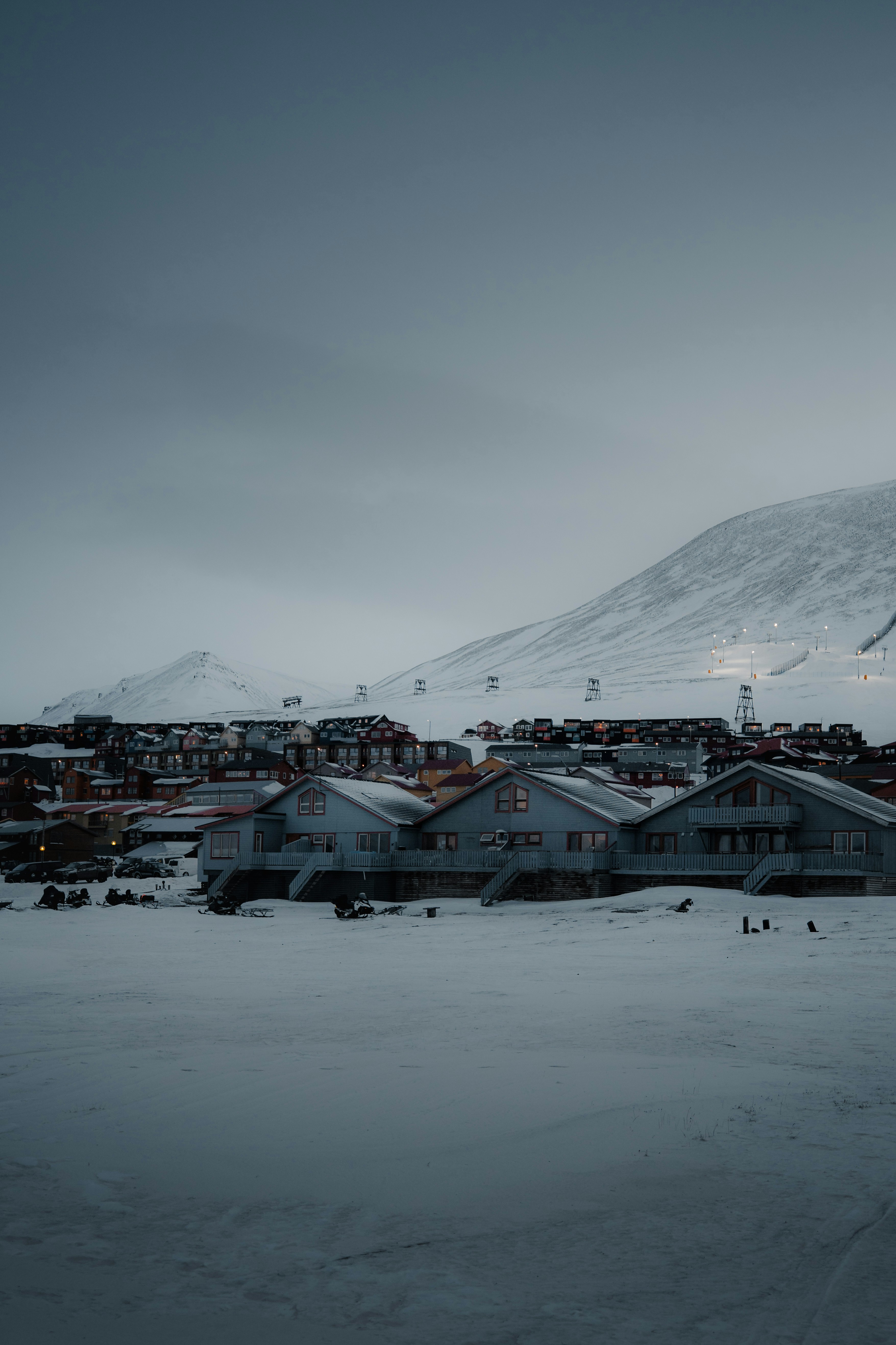 Cold Rift Village under Icebound Peaks