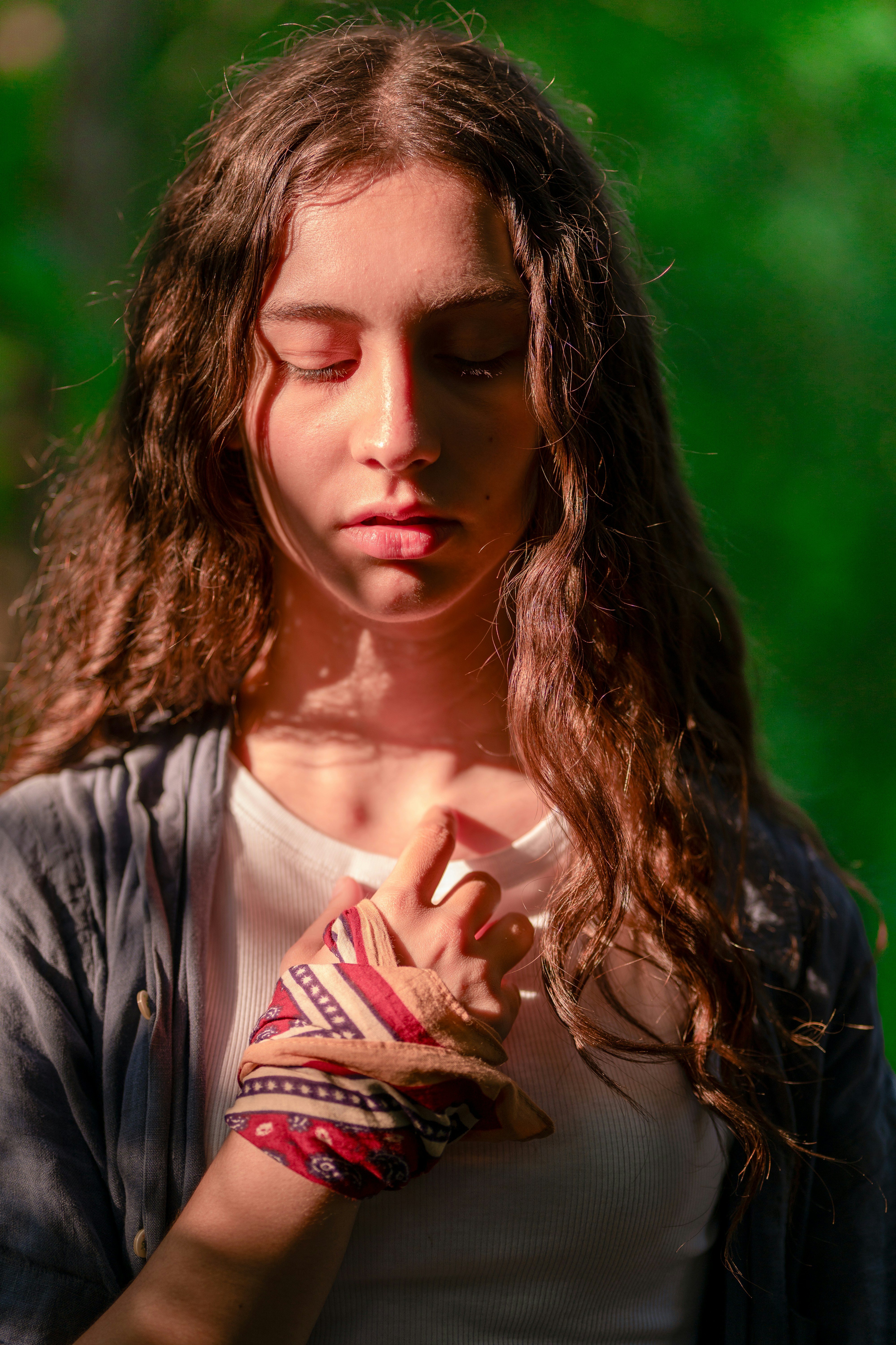 Sunlit Quiet: A Contemplative Portrait of Focused Gaze