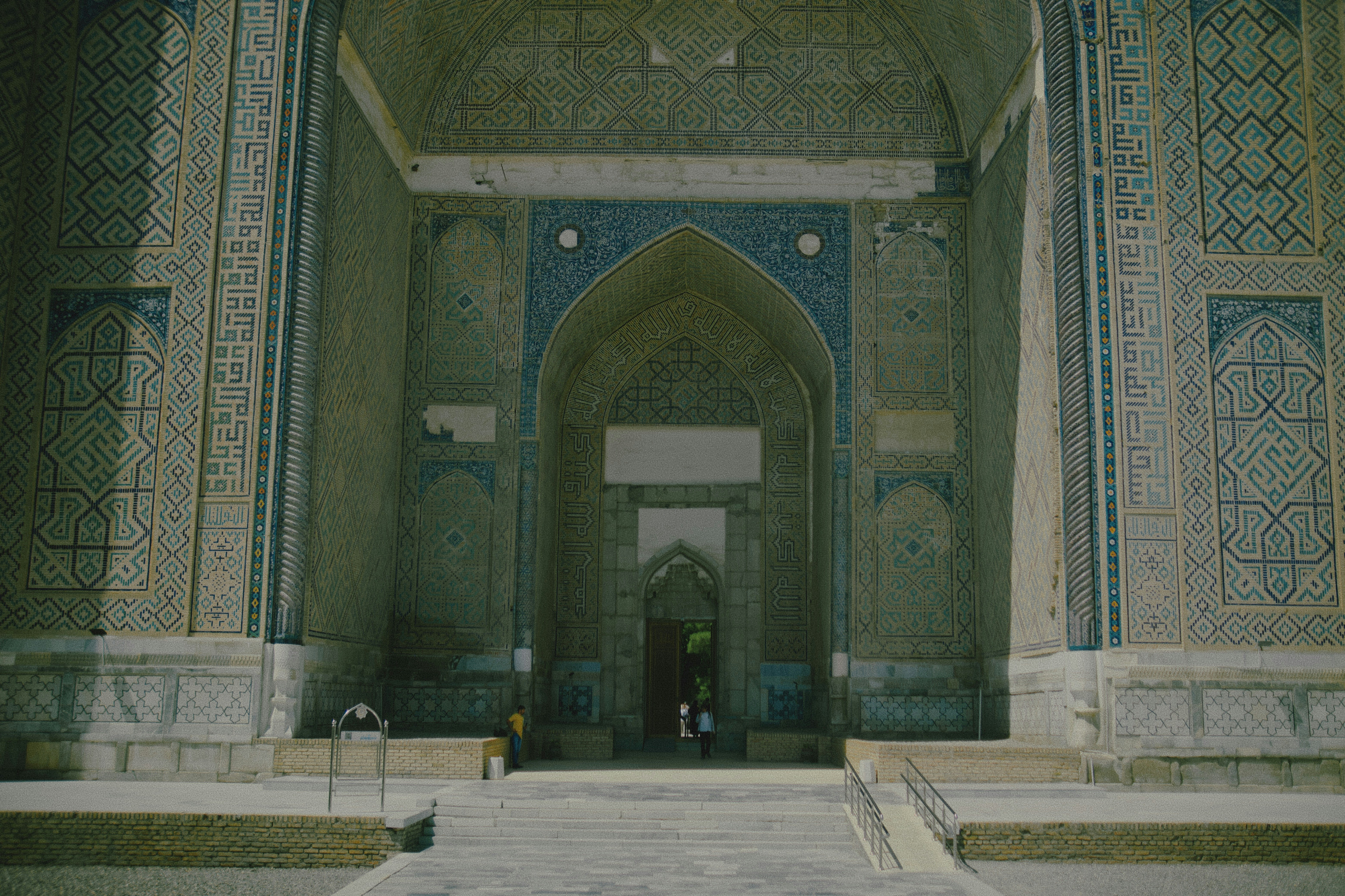 Symmetry Unfolds: A Grand Turquoise Portal Longing for Light