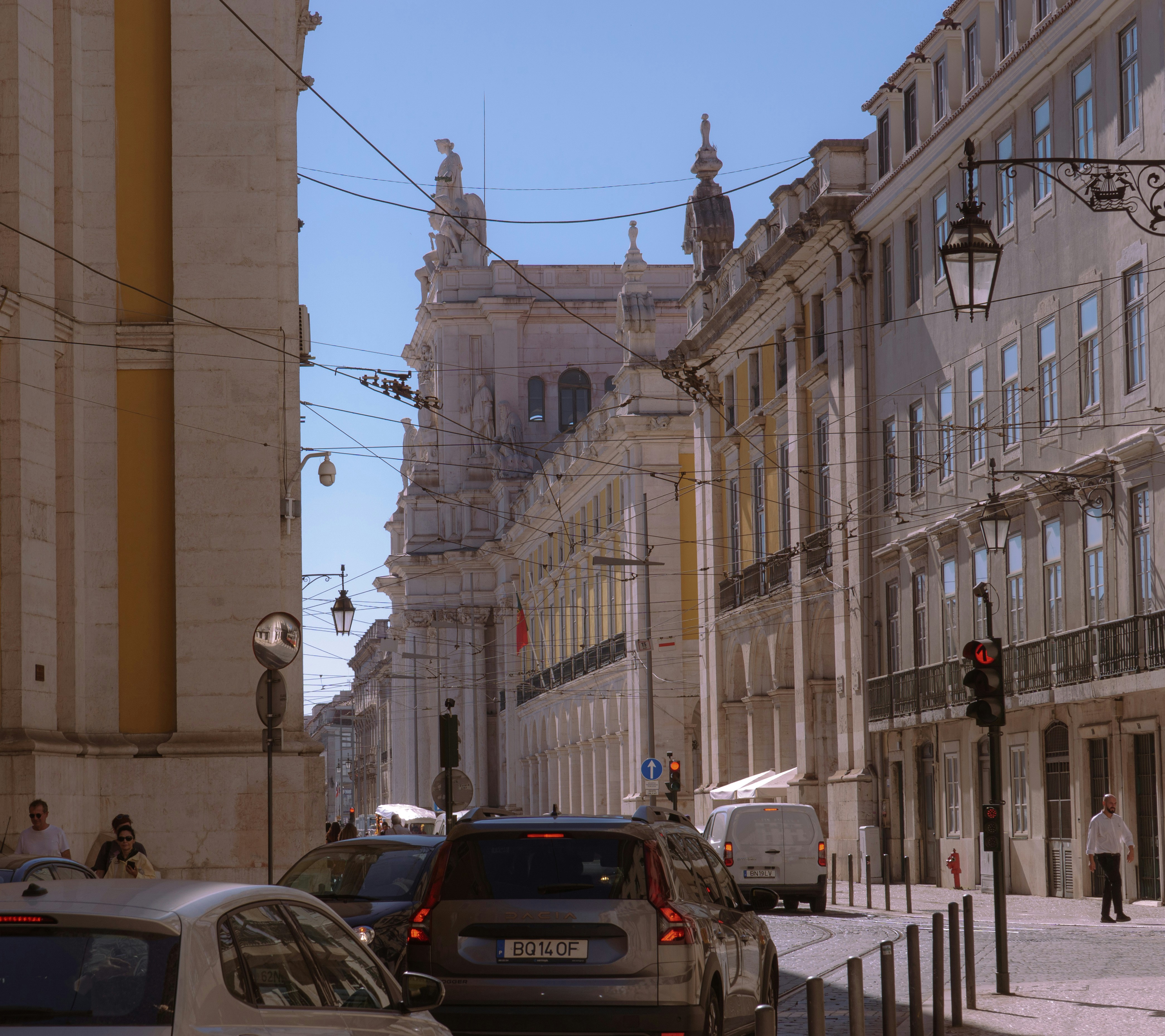 Gilded Avenue: A Lisbon-esque Street Corridors into the City