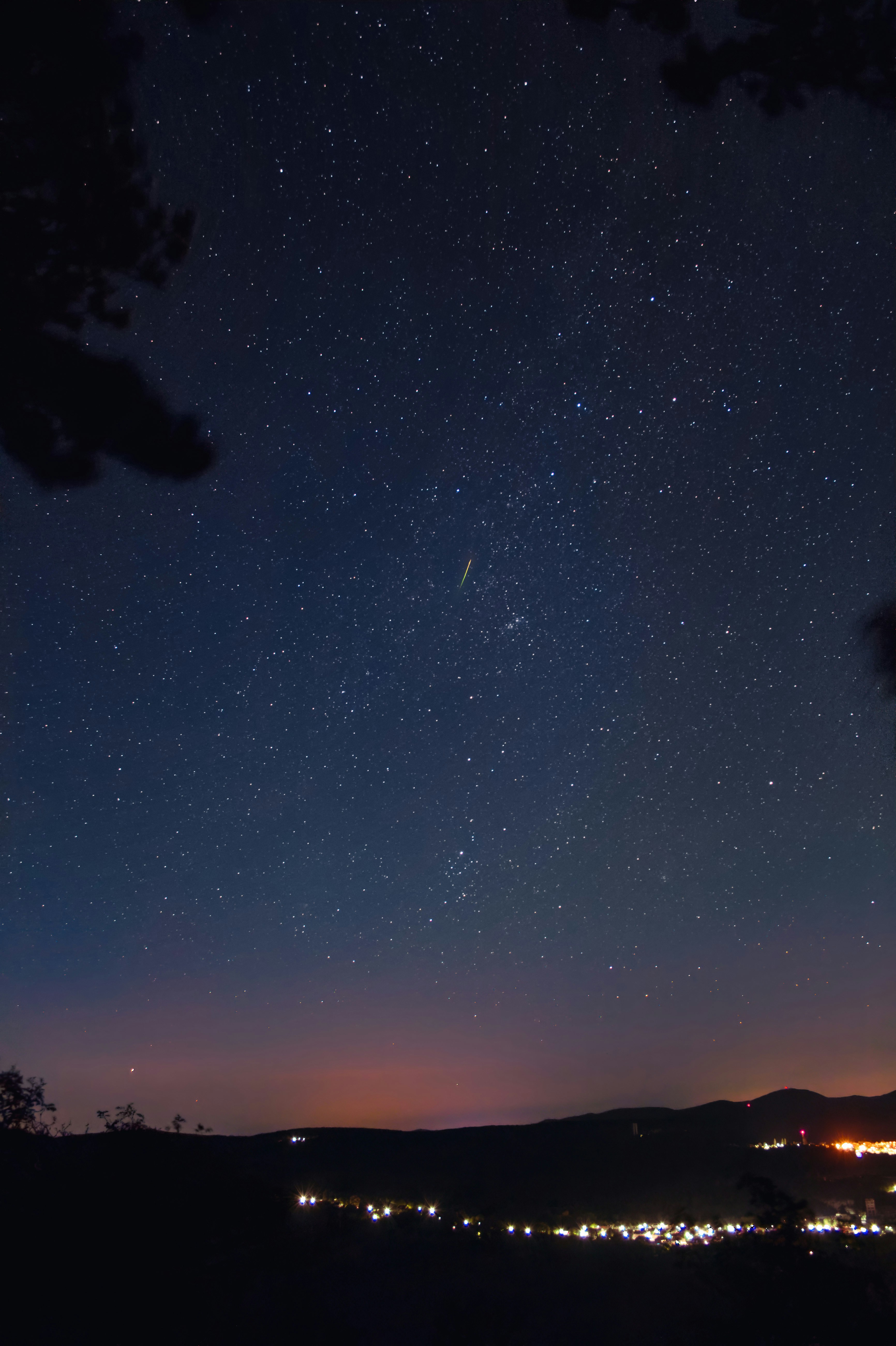 Stellar Needle: A Night Sky Ensemble Over a Quiet Valley