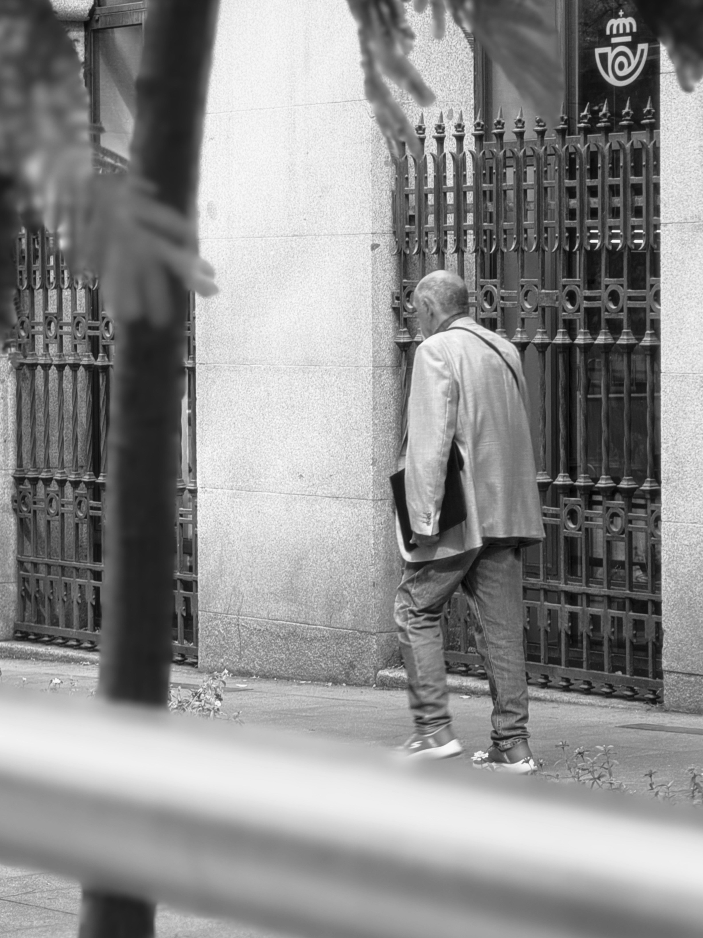 Over the Shoulder: A Quiet Return to the Street