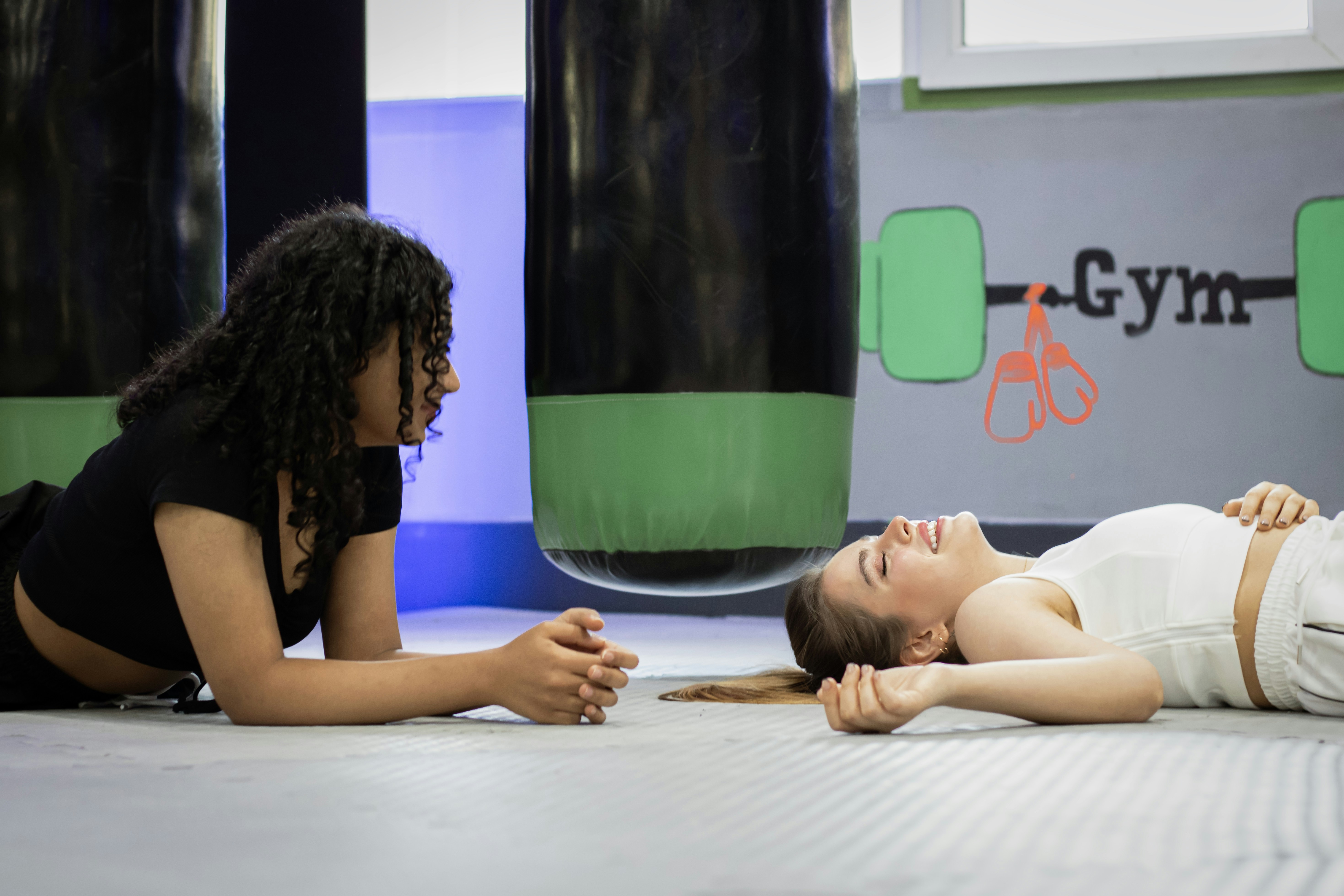 Grounded in Focus: A Quiet Moment on the Gym Floor