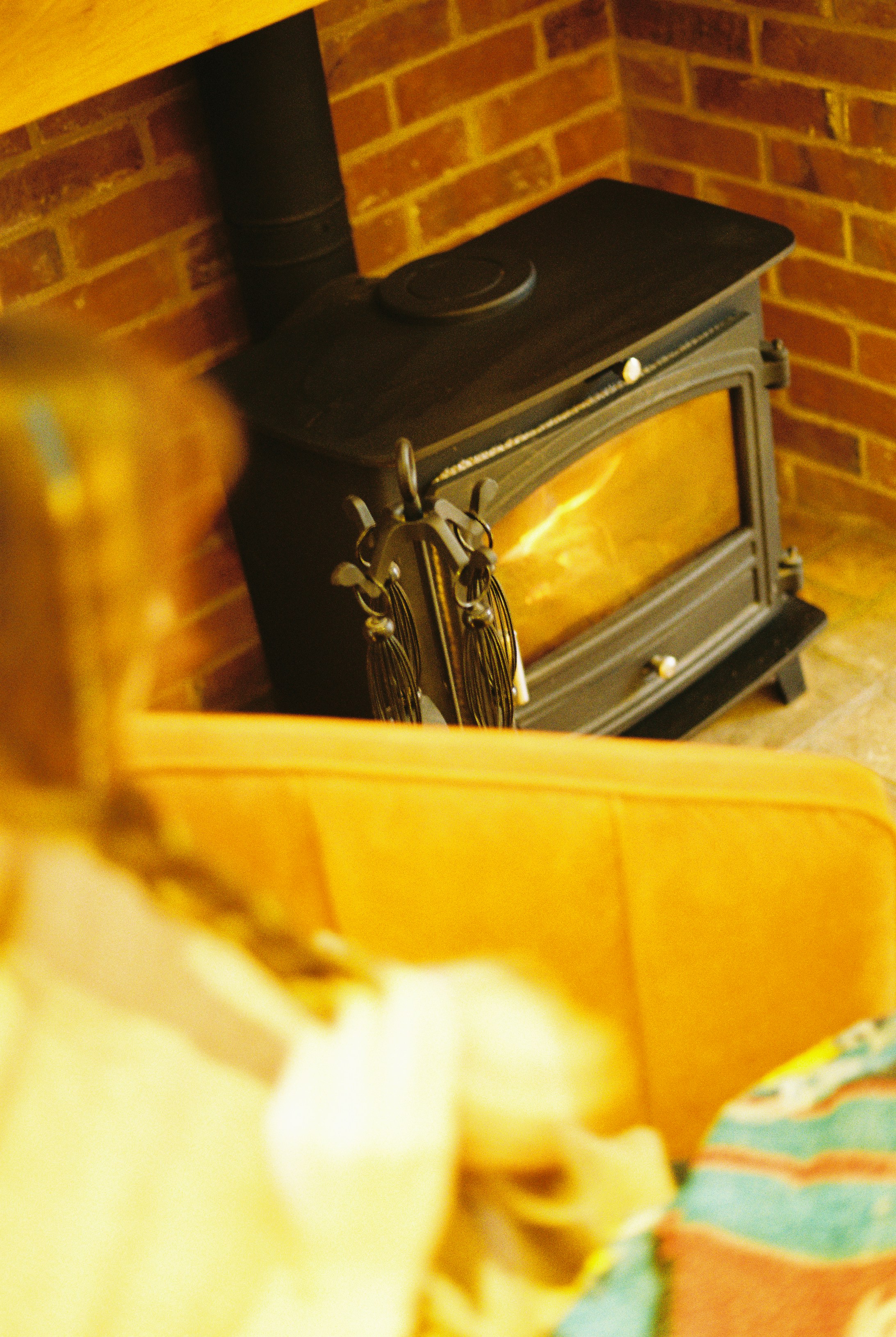 Warm Glow by the Stove: Cozy Corner Lighting