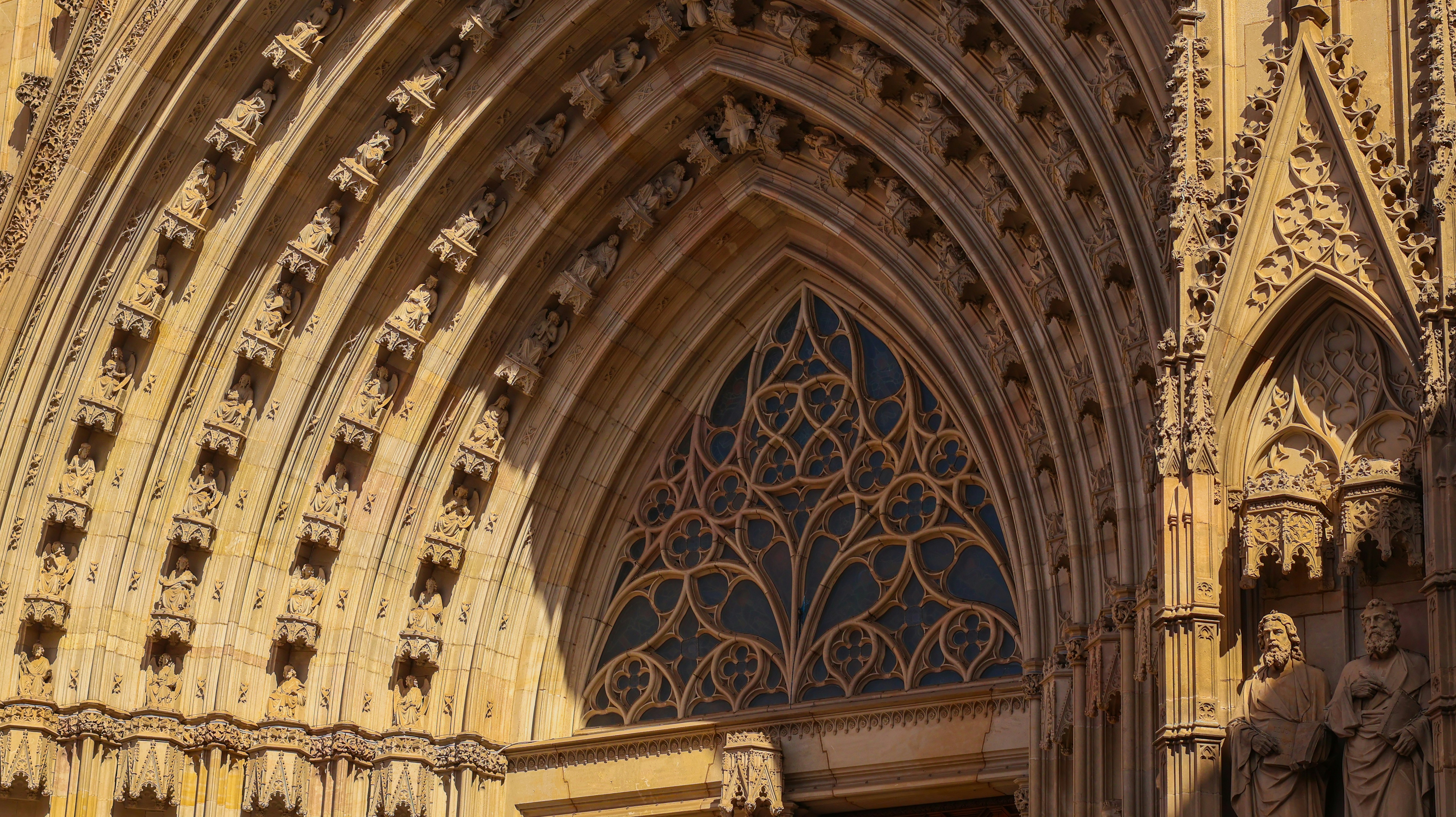 Gothic Arcades and Rose Window: Stone Carvings in Symmetrical Light
