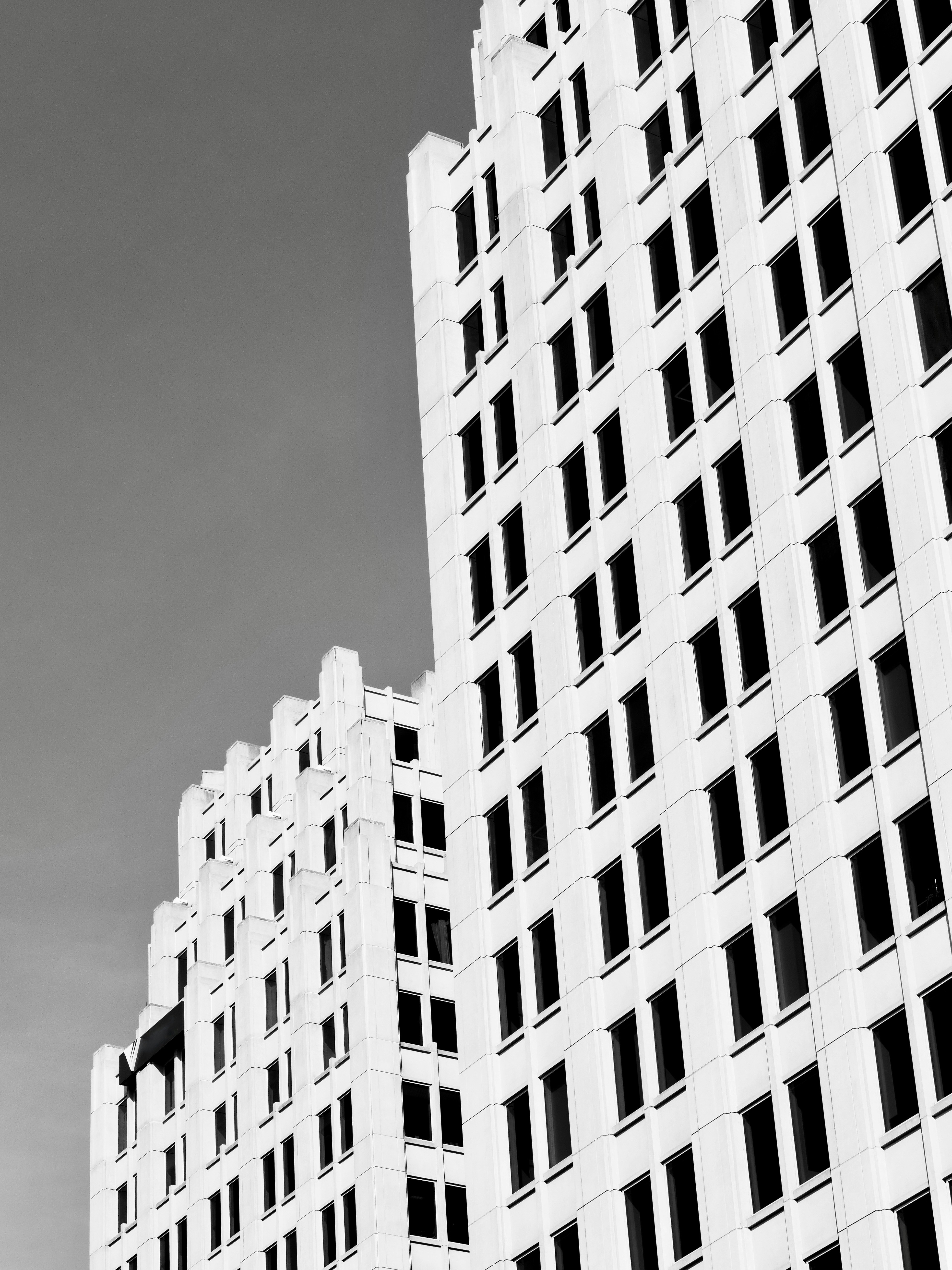 Skyscraper Facade in Geometric Light