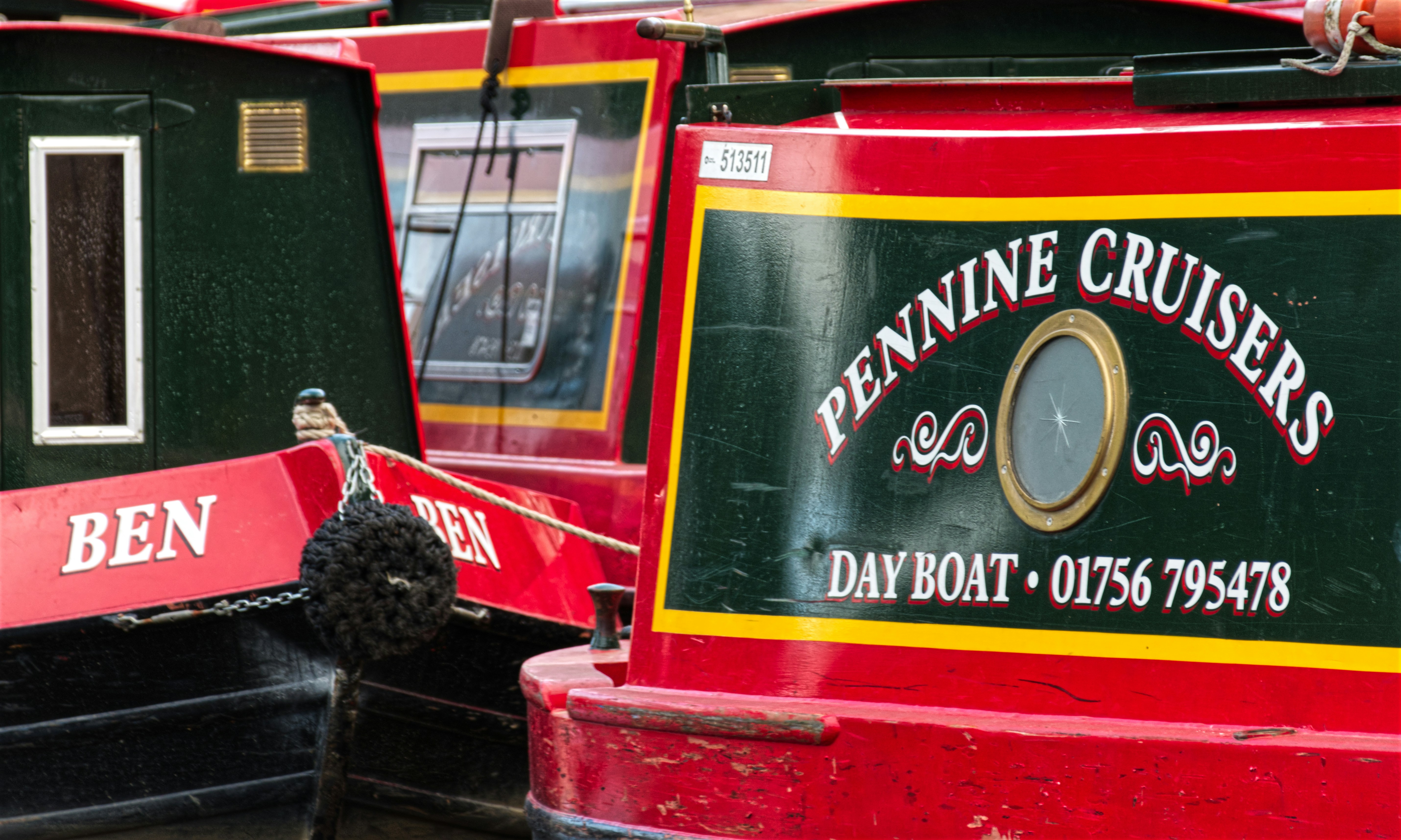 Pennine Cruisers: A Close-Up of Classic Day Boats