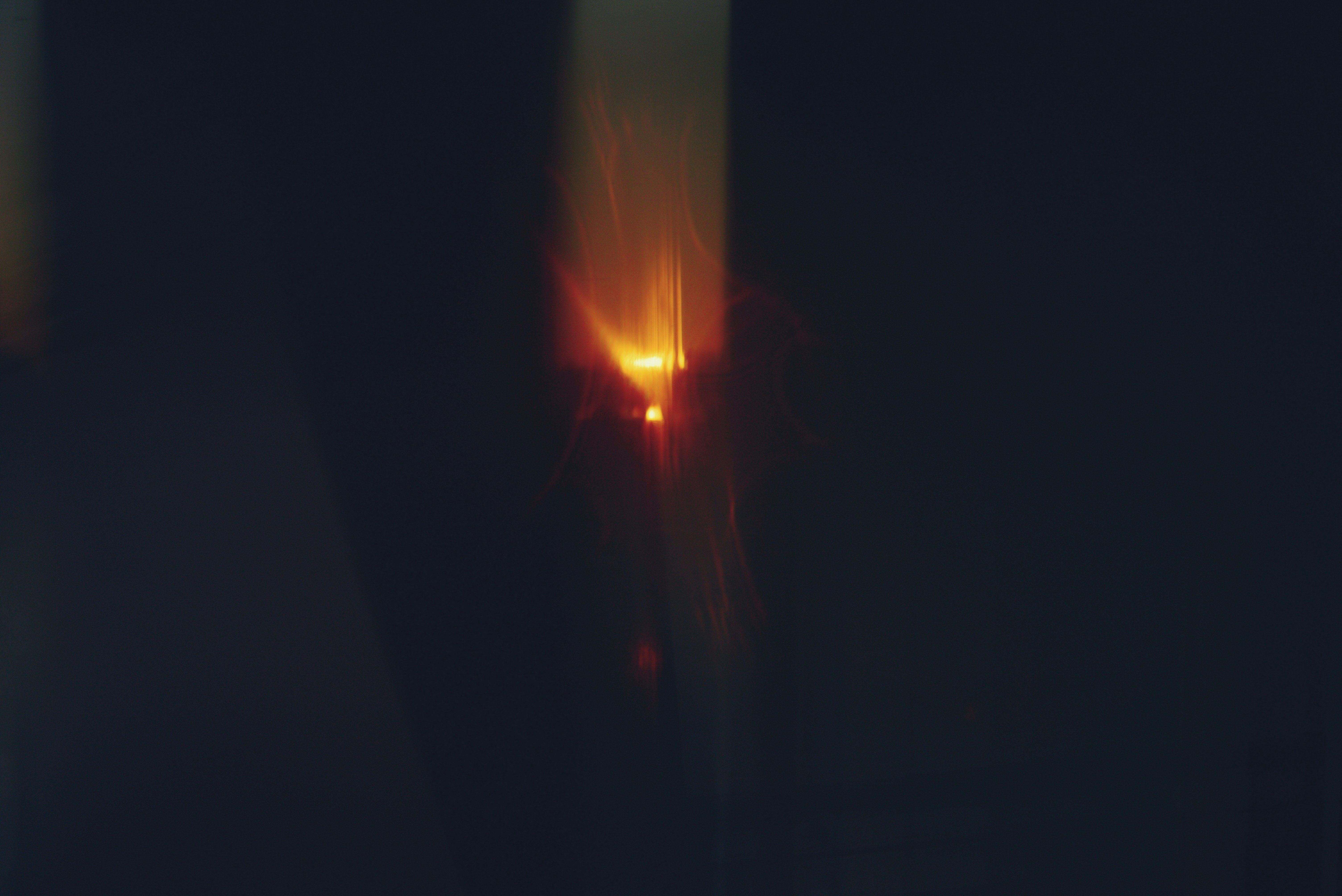 Incandescent Faint Pulse in a Dark Veil