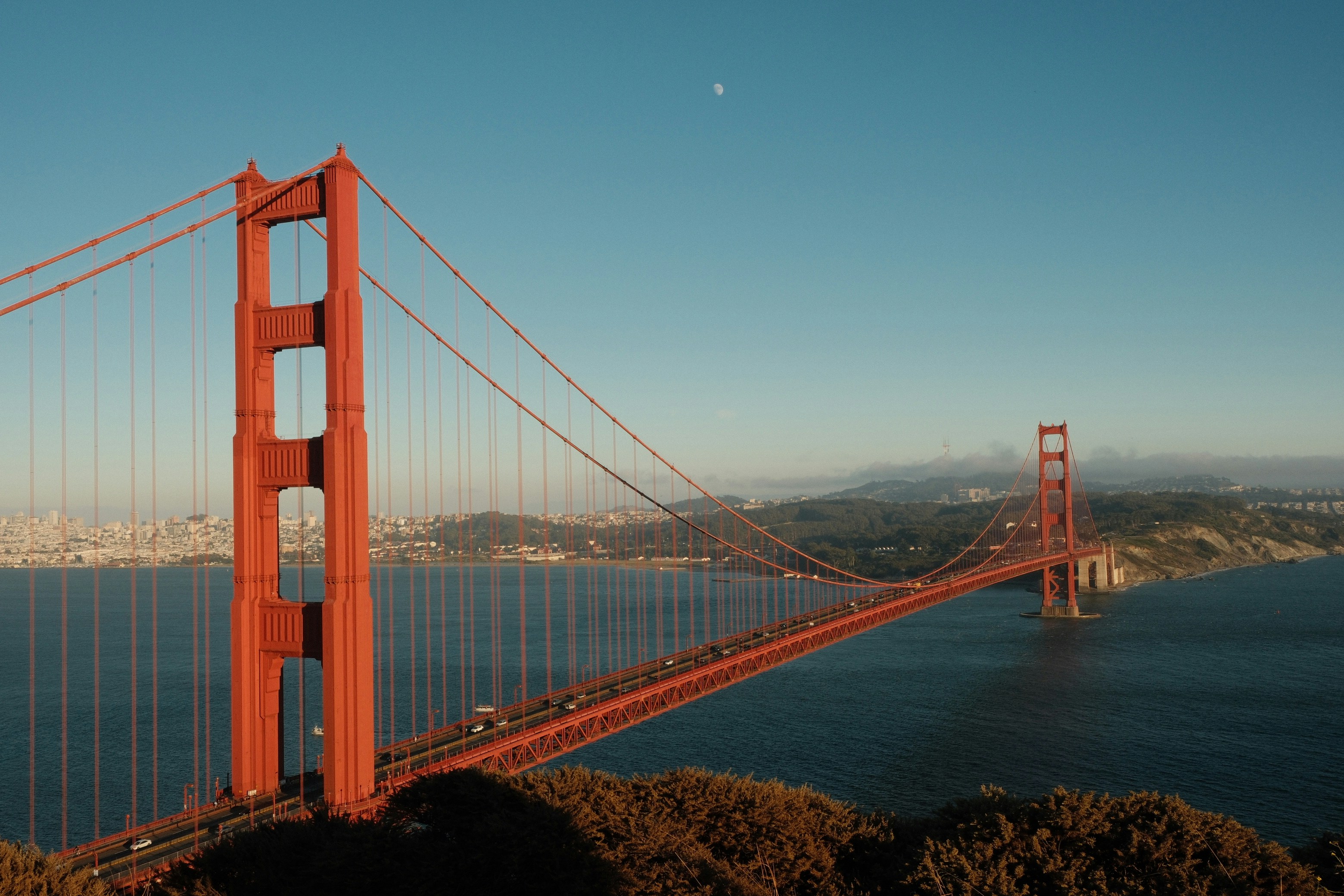 Red Span, Blue Horizon: Golden Gate in Afternoon Light