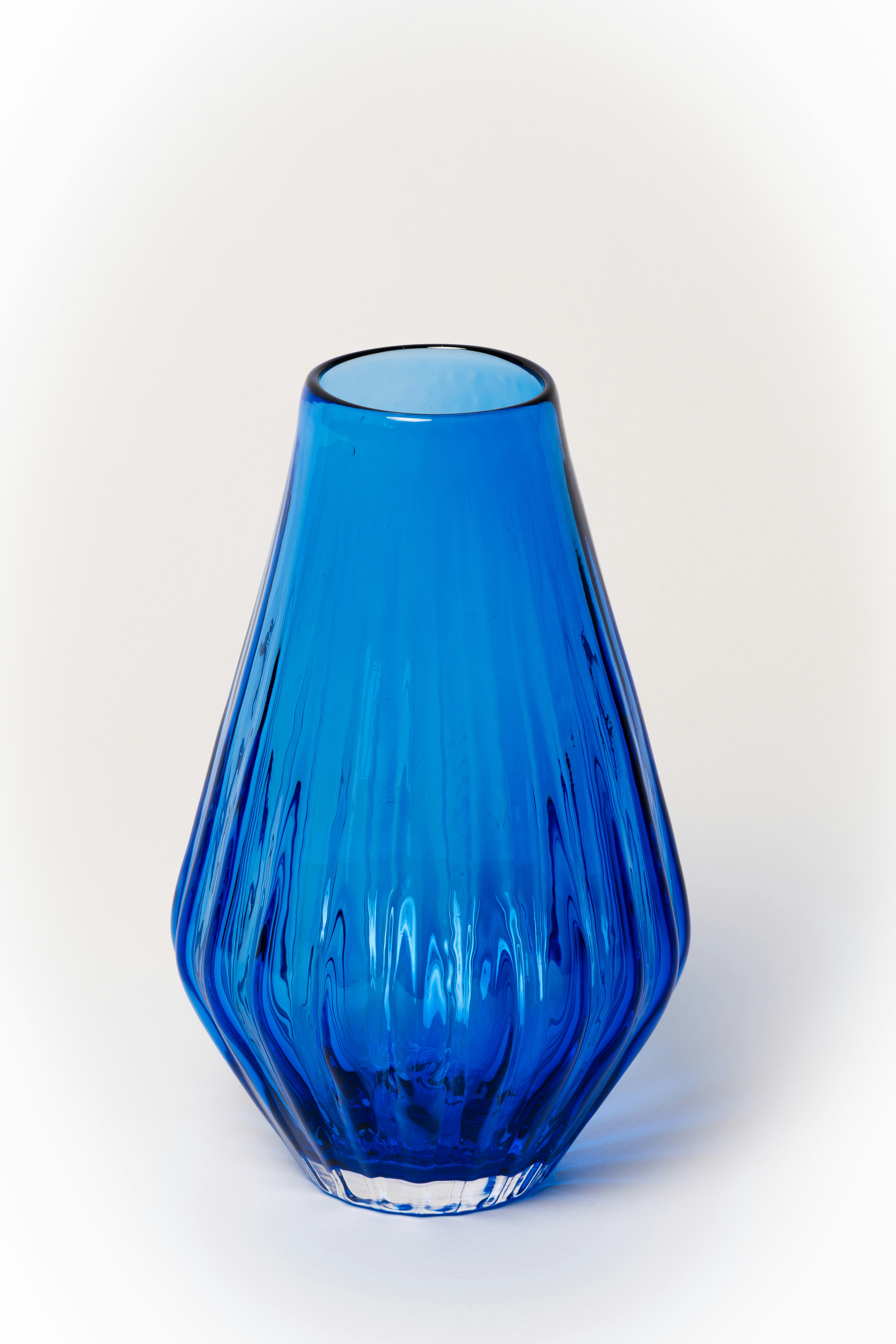 Azure Vessel: A cobalt glass with quiet symmetry