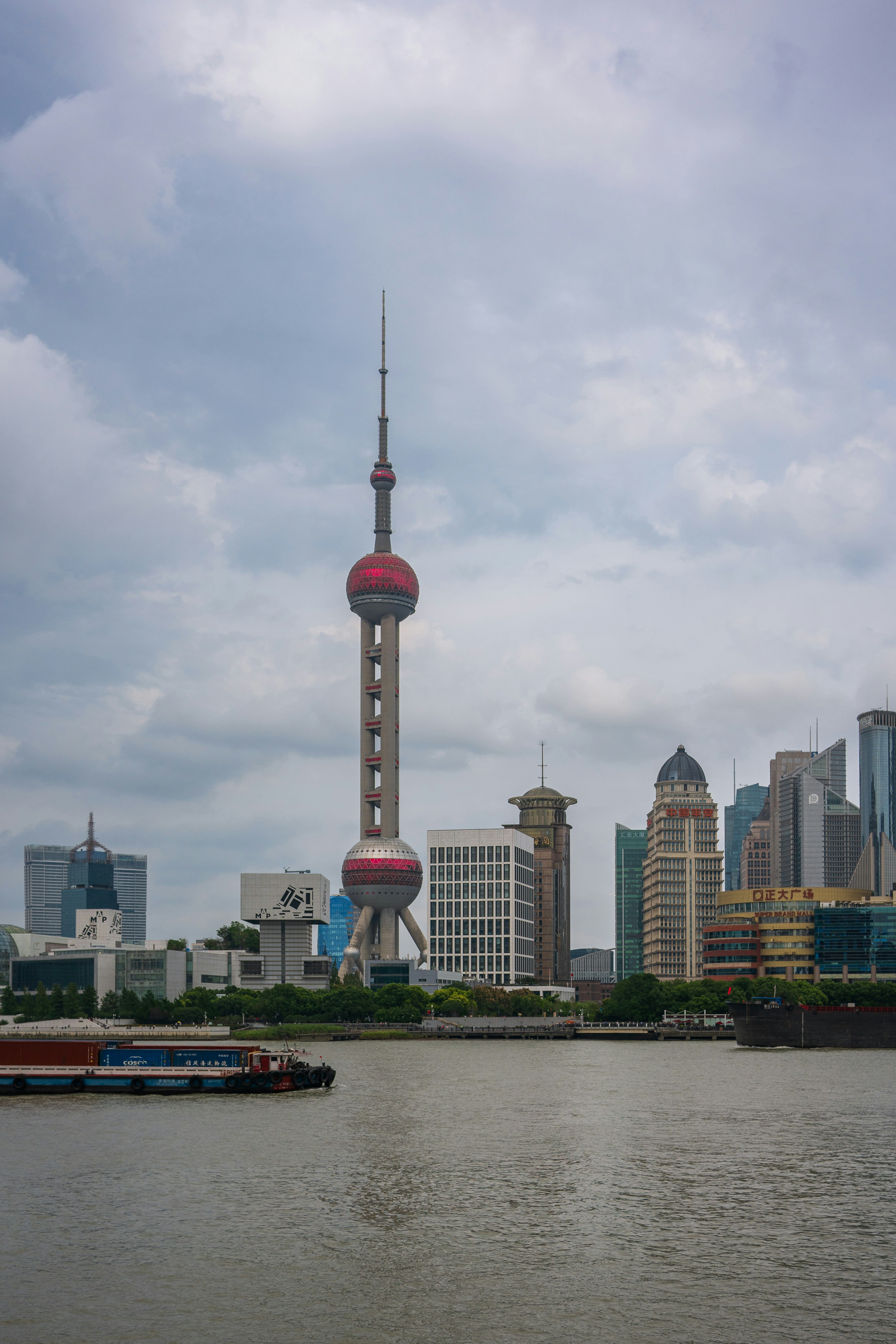 Twilight over the Bund: The Shanghai Skyline and Oriental Pearl
