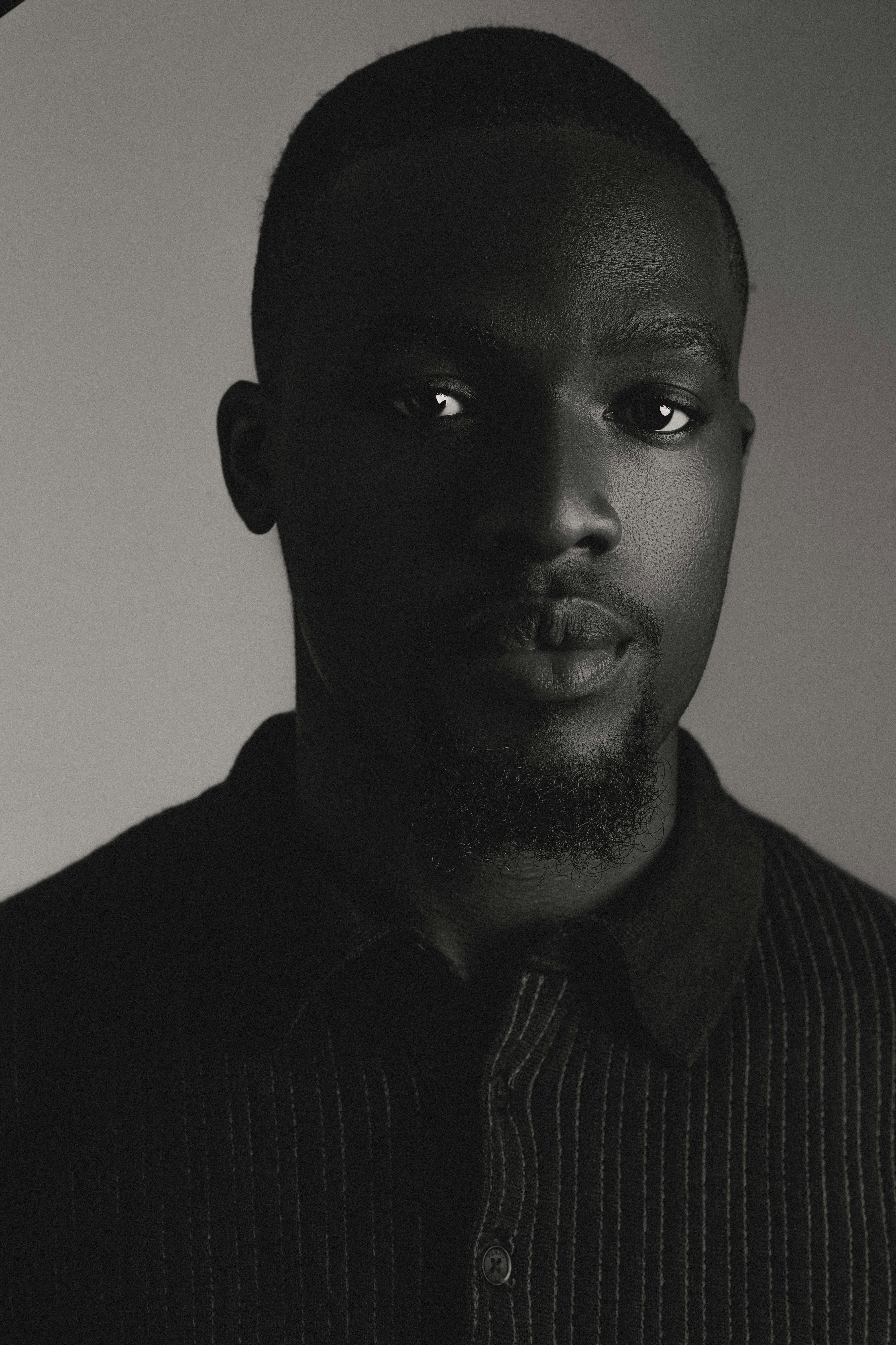 Midtone Portrait: A Quiet Ethiopian-Inflected Stillness