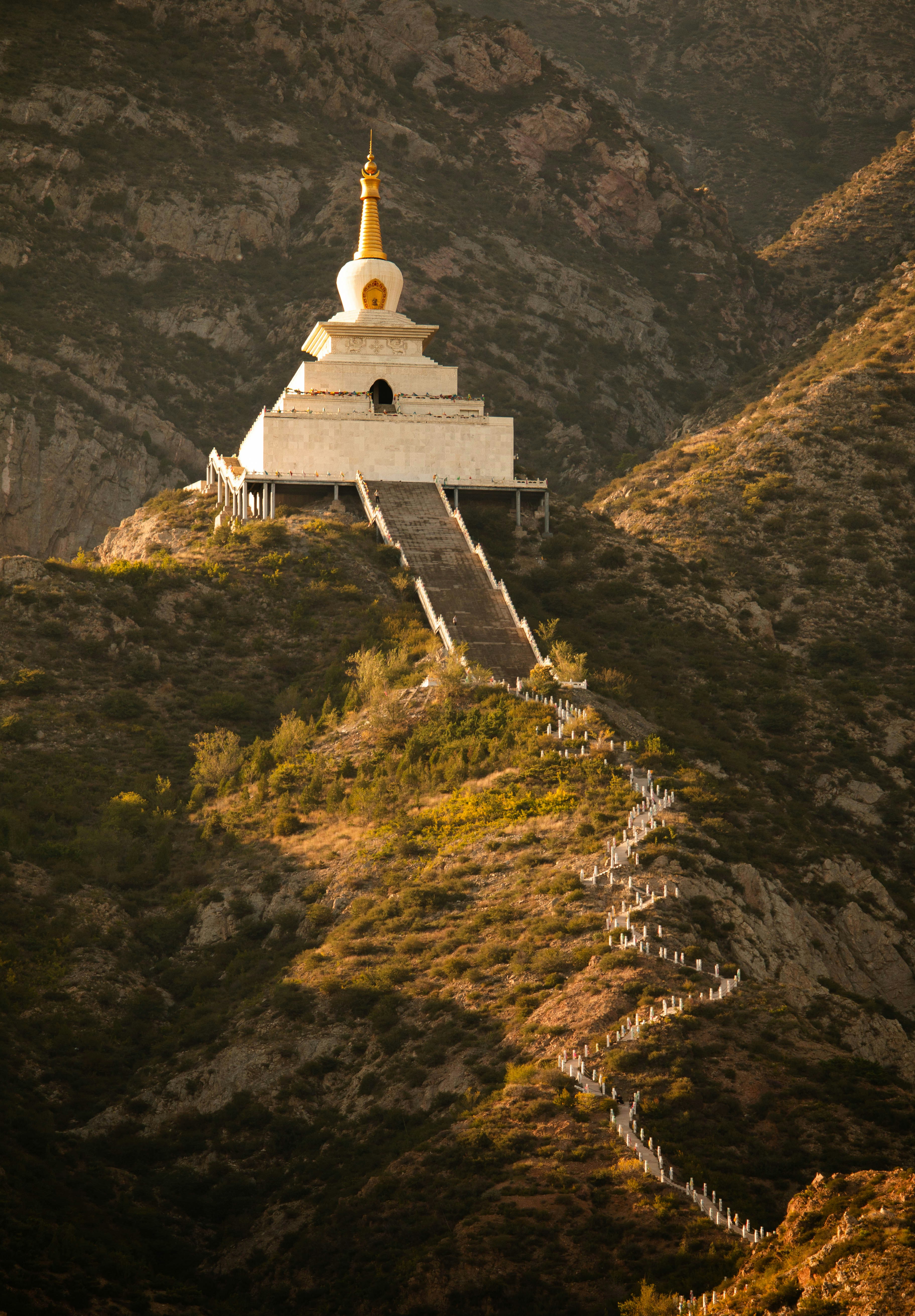 Trail of Steps to the White Pagoda