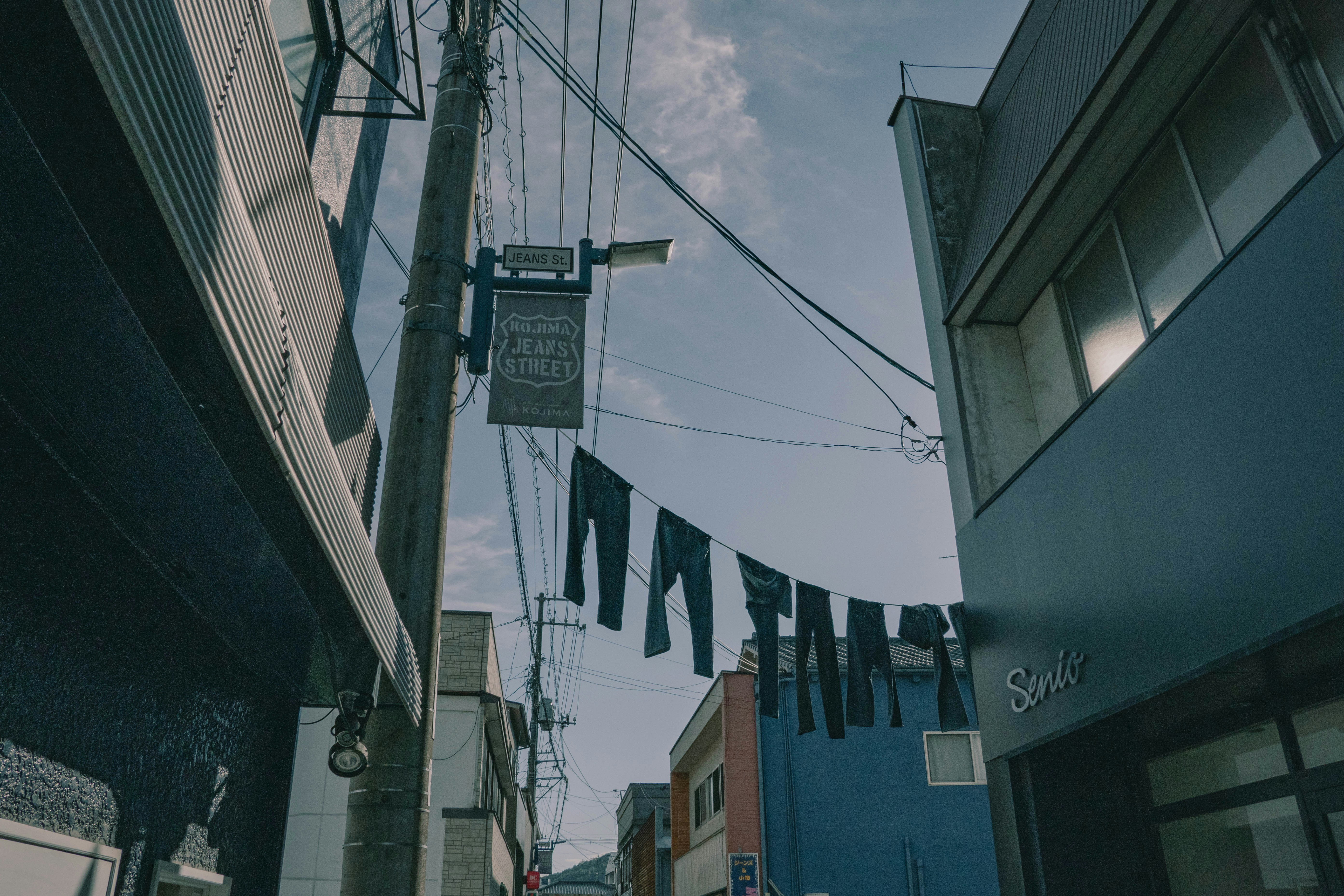 Clothesline Over a Quiet Alleyway