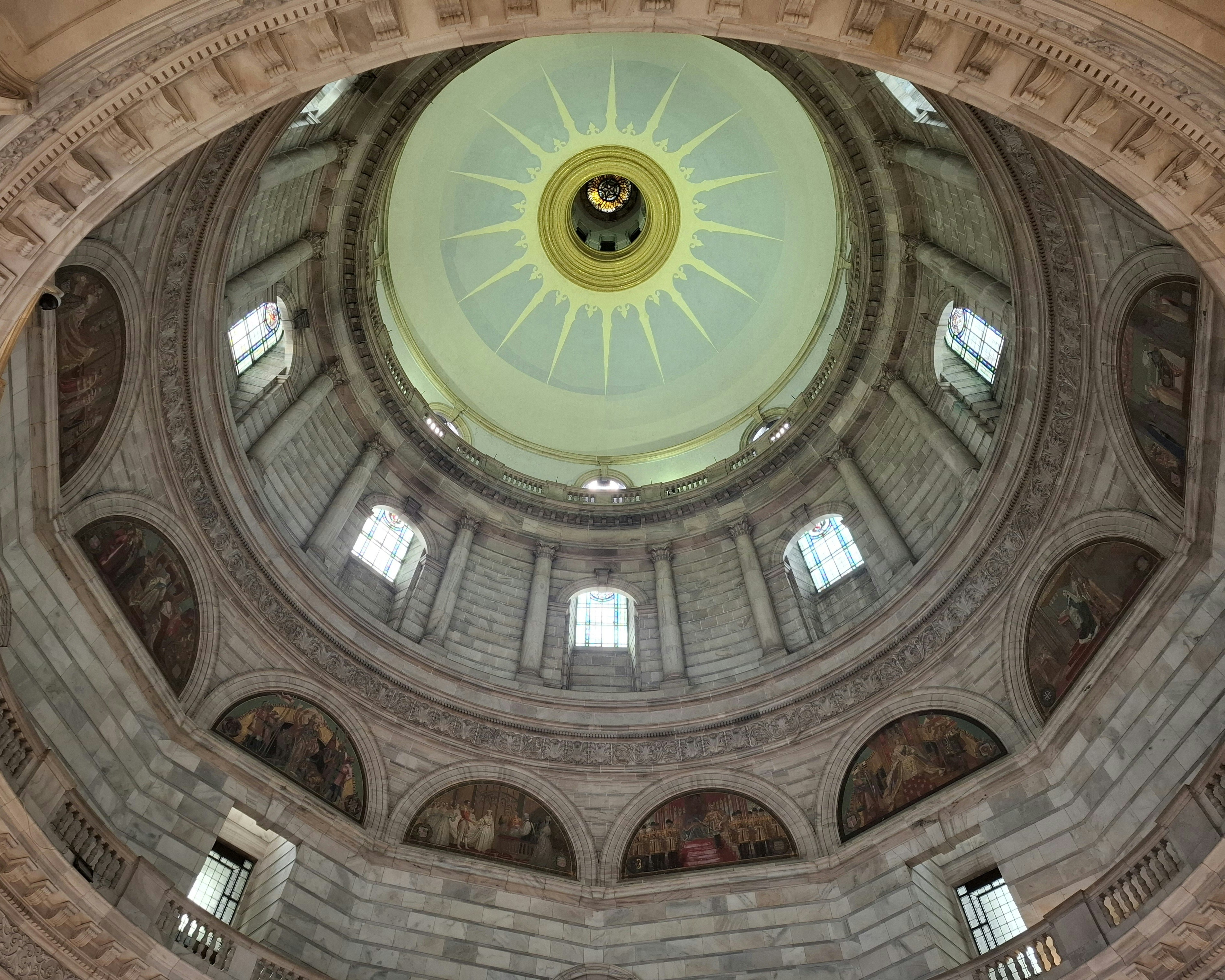 Center of Light: The Dome’s Eye Framed by Arched Vaults