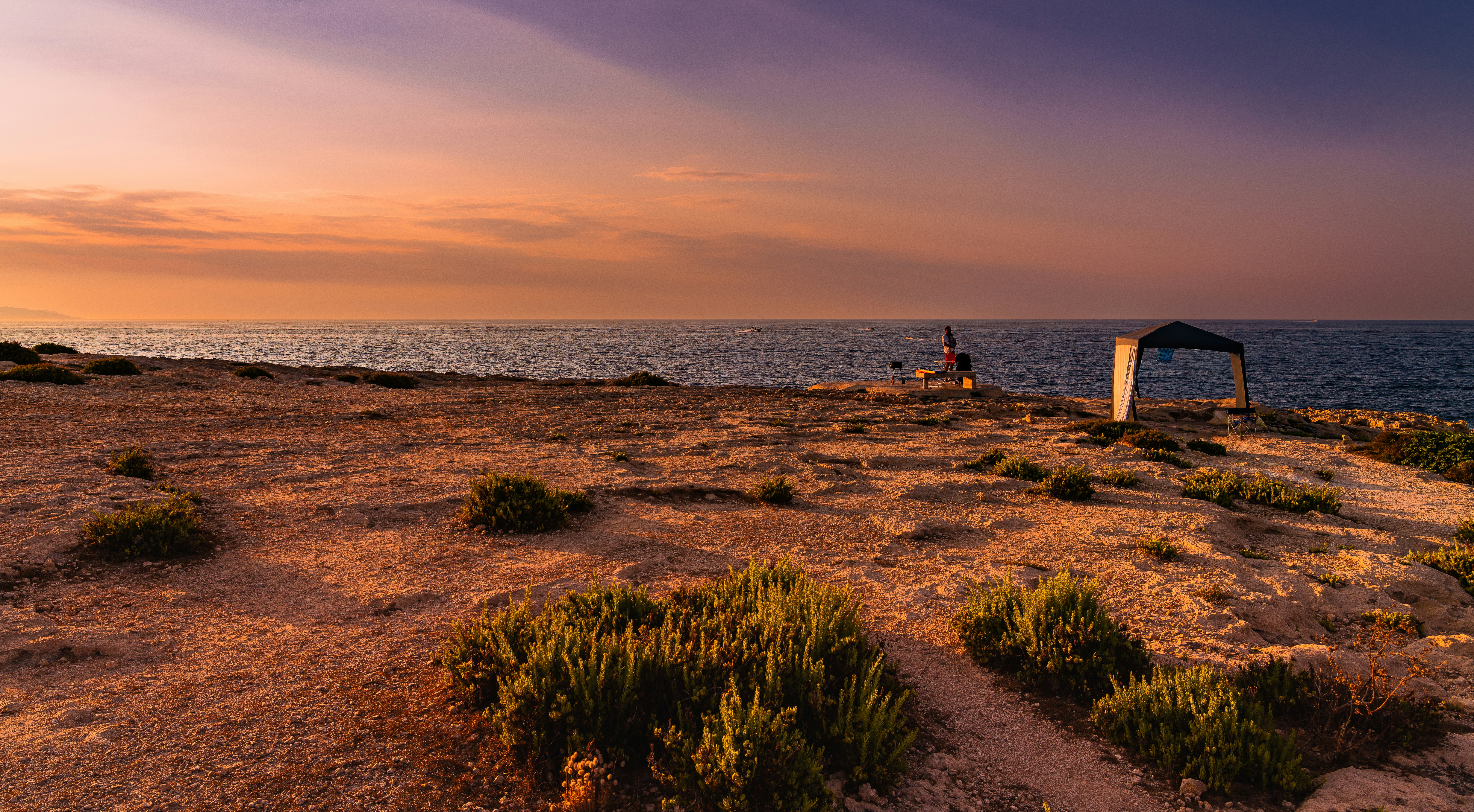 Sunset Over Quiet Brine: A Coastal Rest Stop Beyond the Dunes