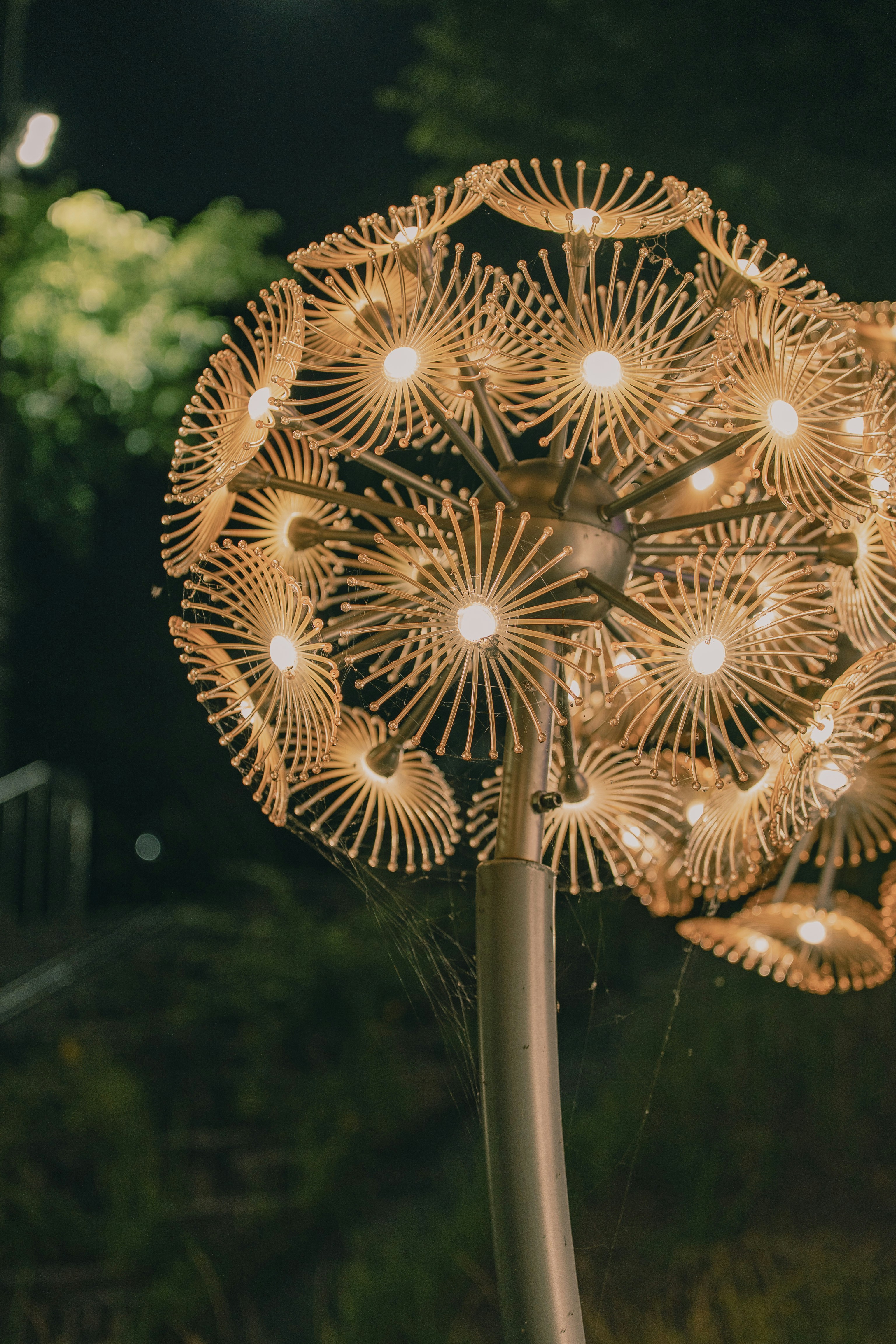 Luminous Dandelion Sphere: Night Garden Light Sculpture