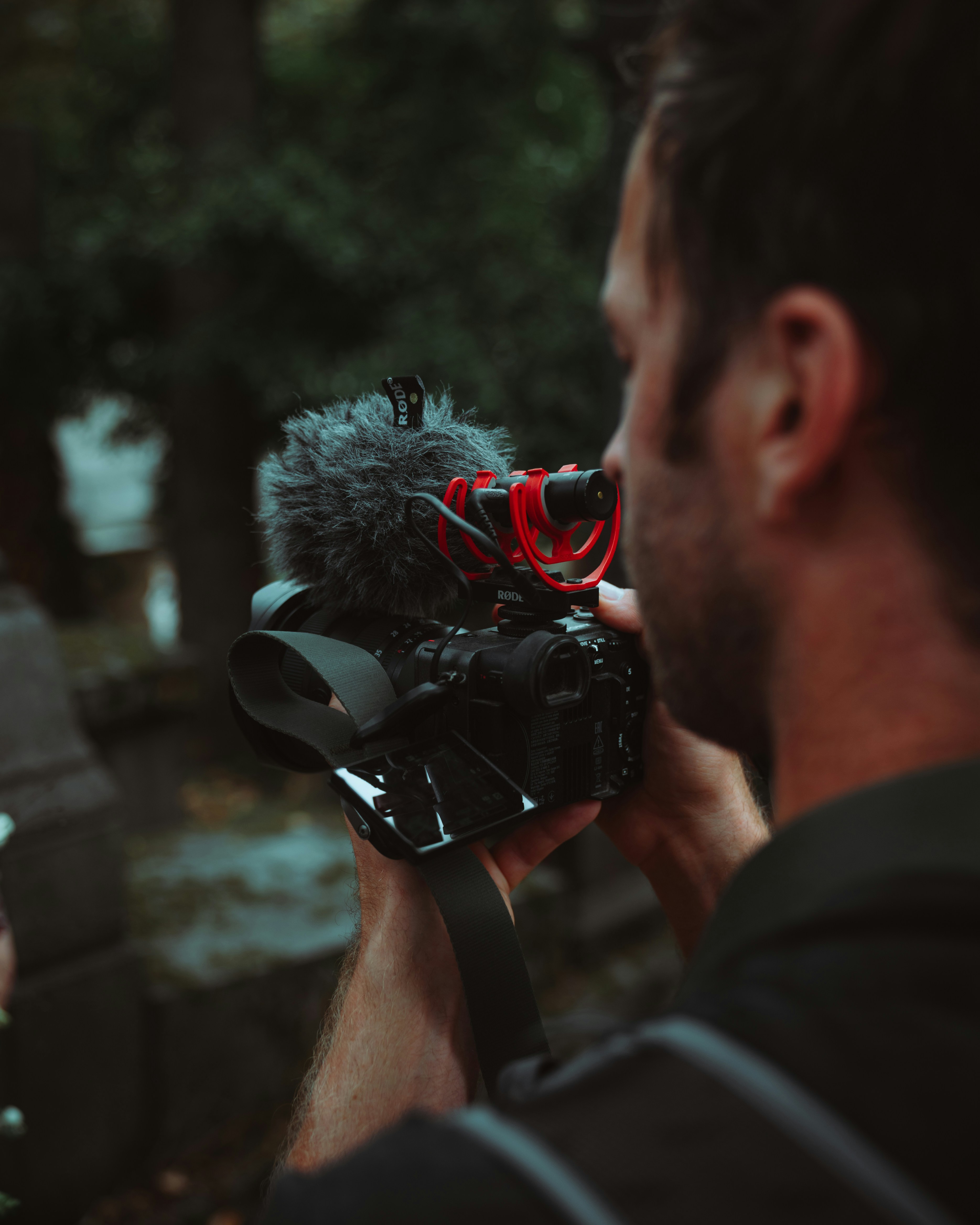 In Focus: The Handheld Interview Rig in Action