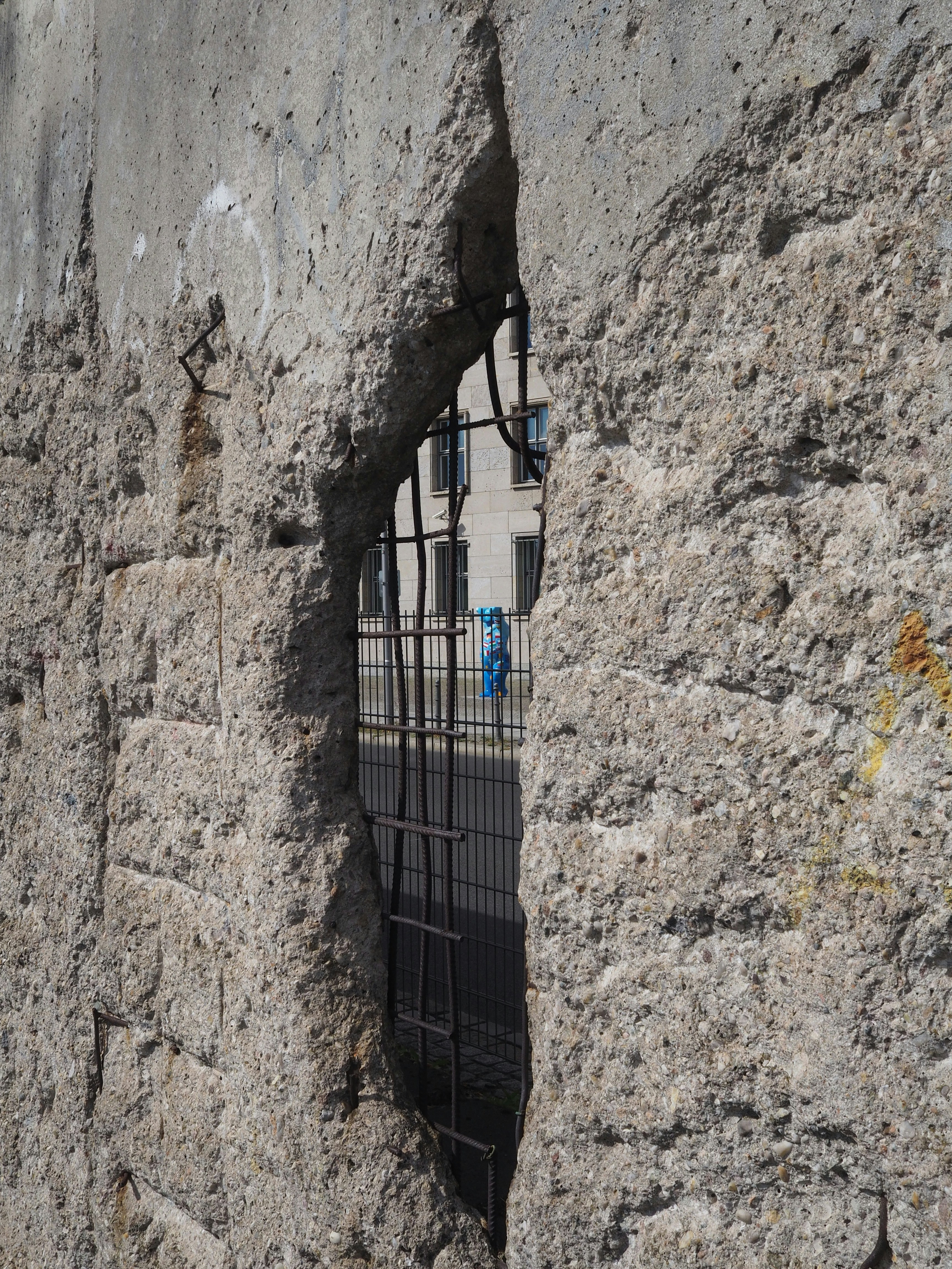 Through the Gap: A Modern City Framed by Ancient Walls