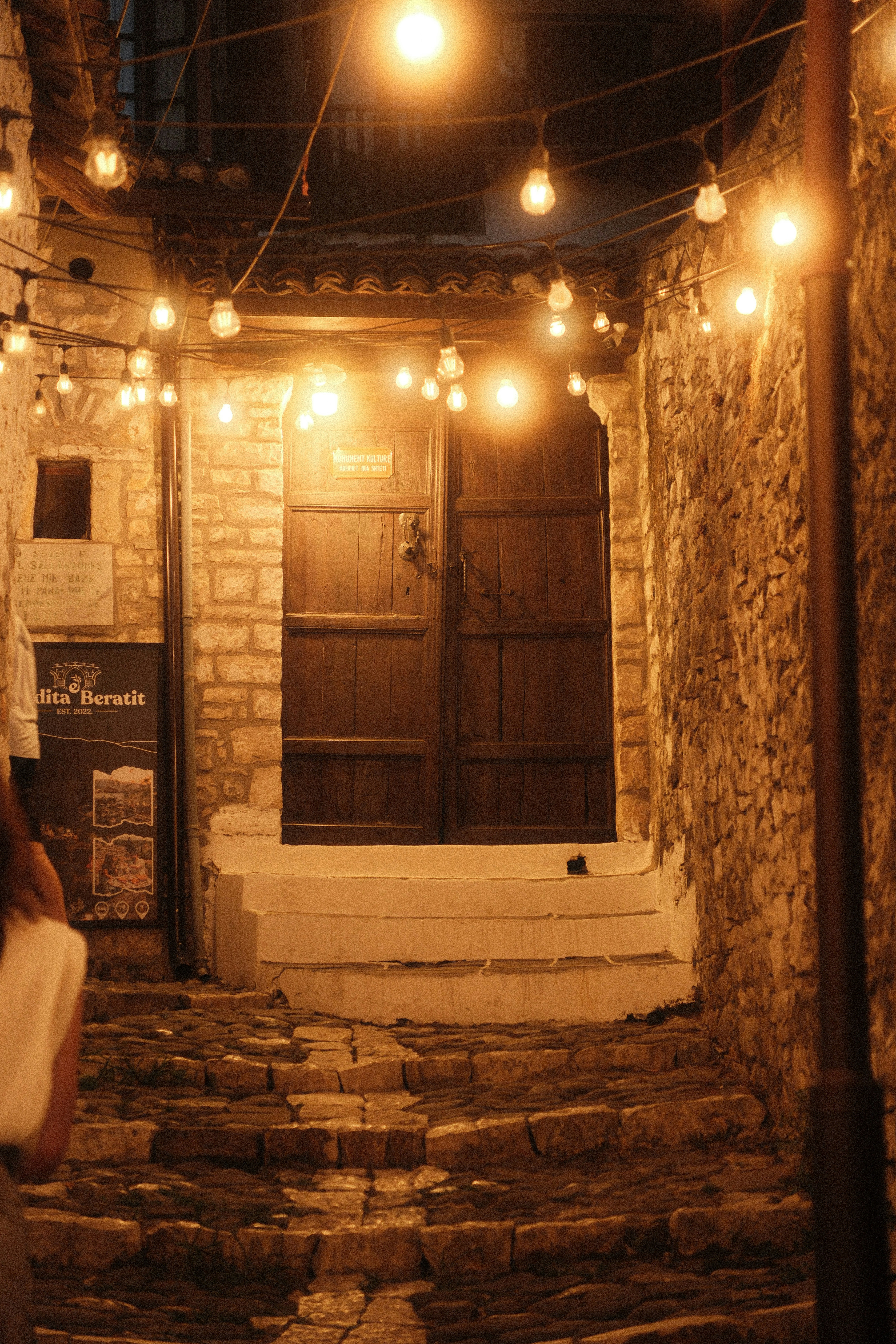 Warm Orbs and Stone Steps: Night in a Lantern-Lit Courtyard