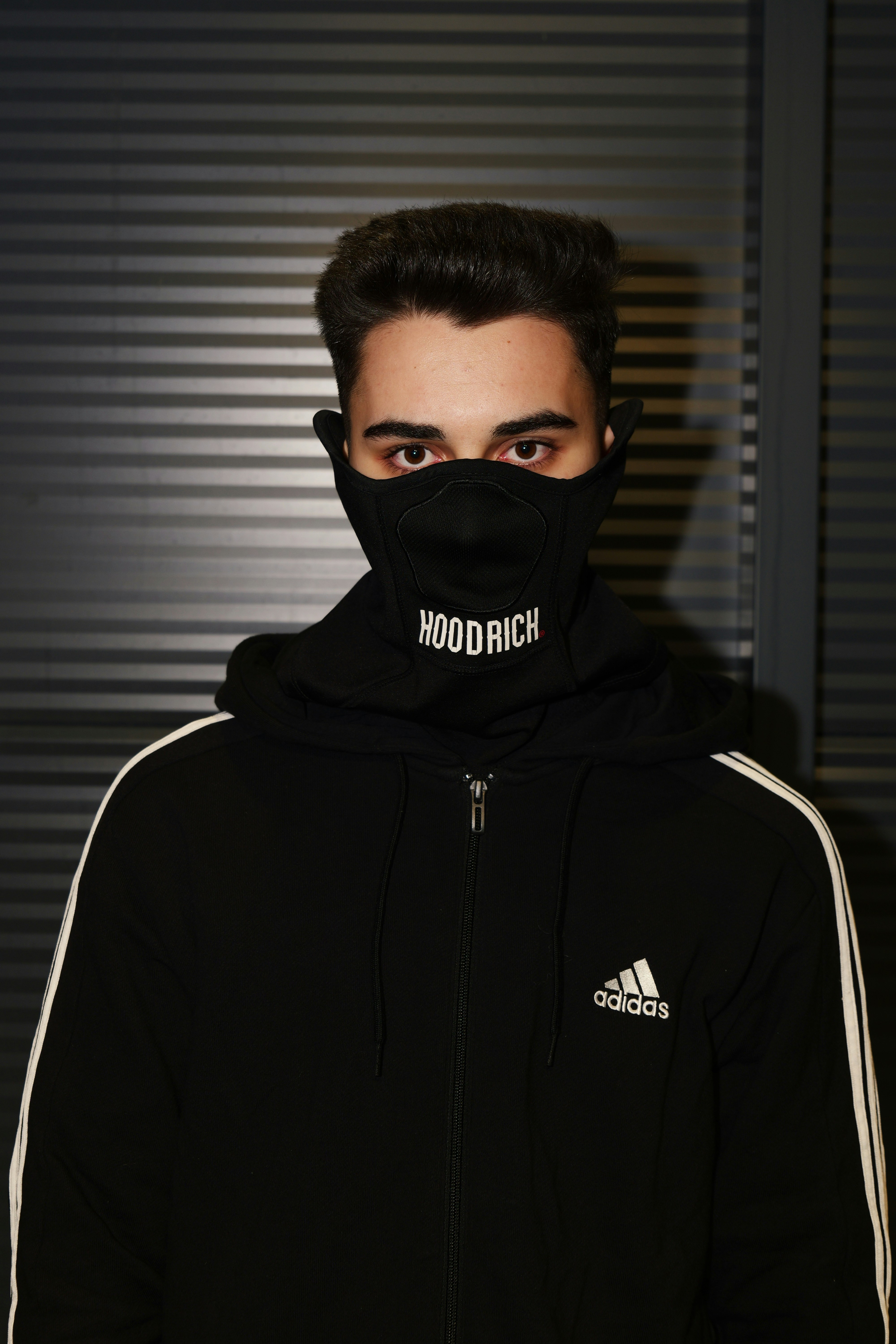 Masked Focus: A Close-Up of Identity in Dark Street Lighting