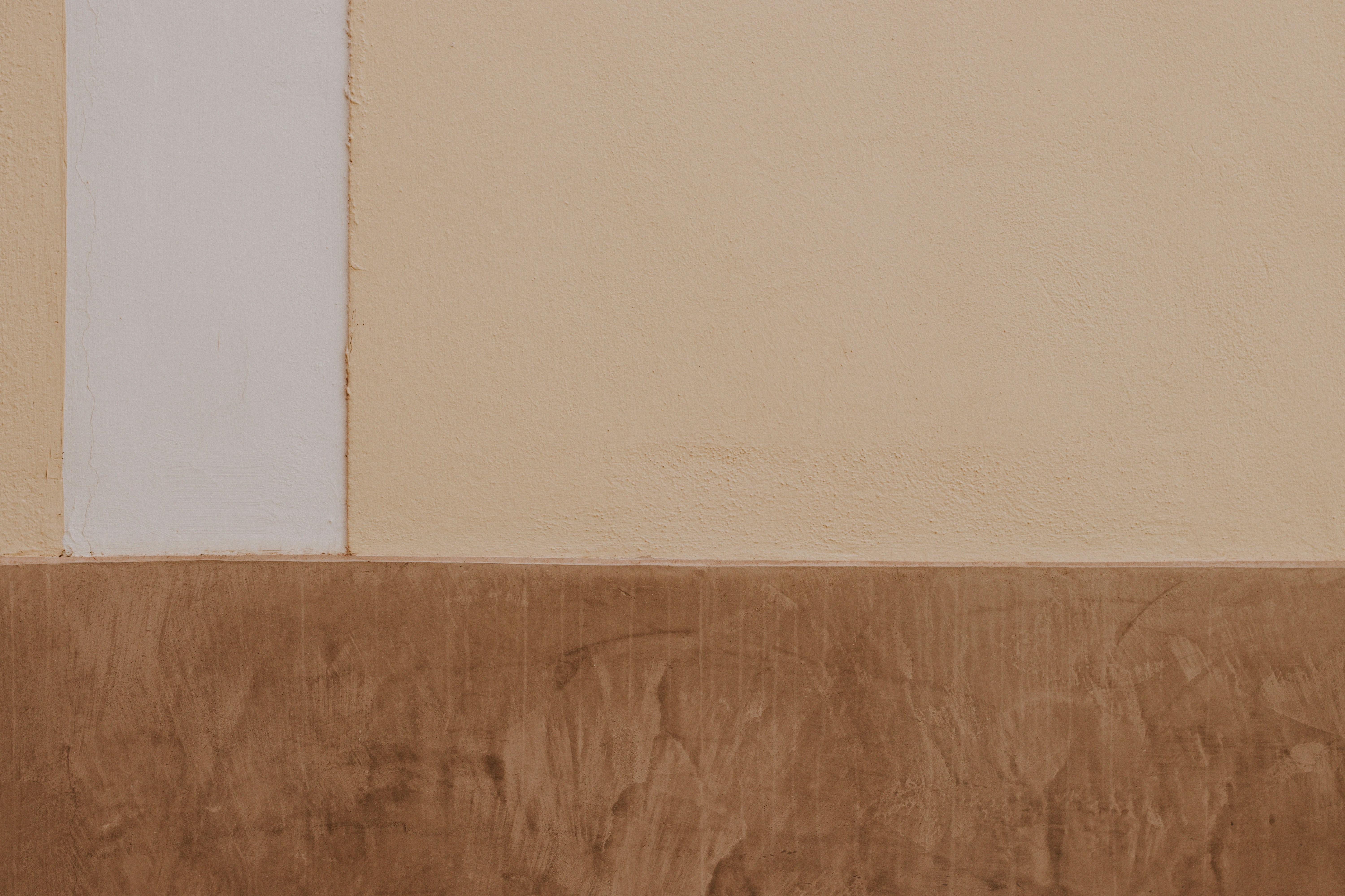Soft Terraces: A Minimal Layered Wall Study