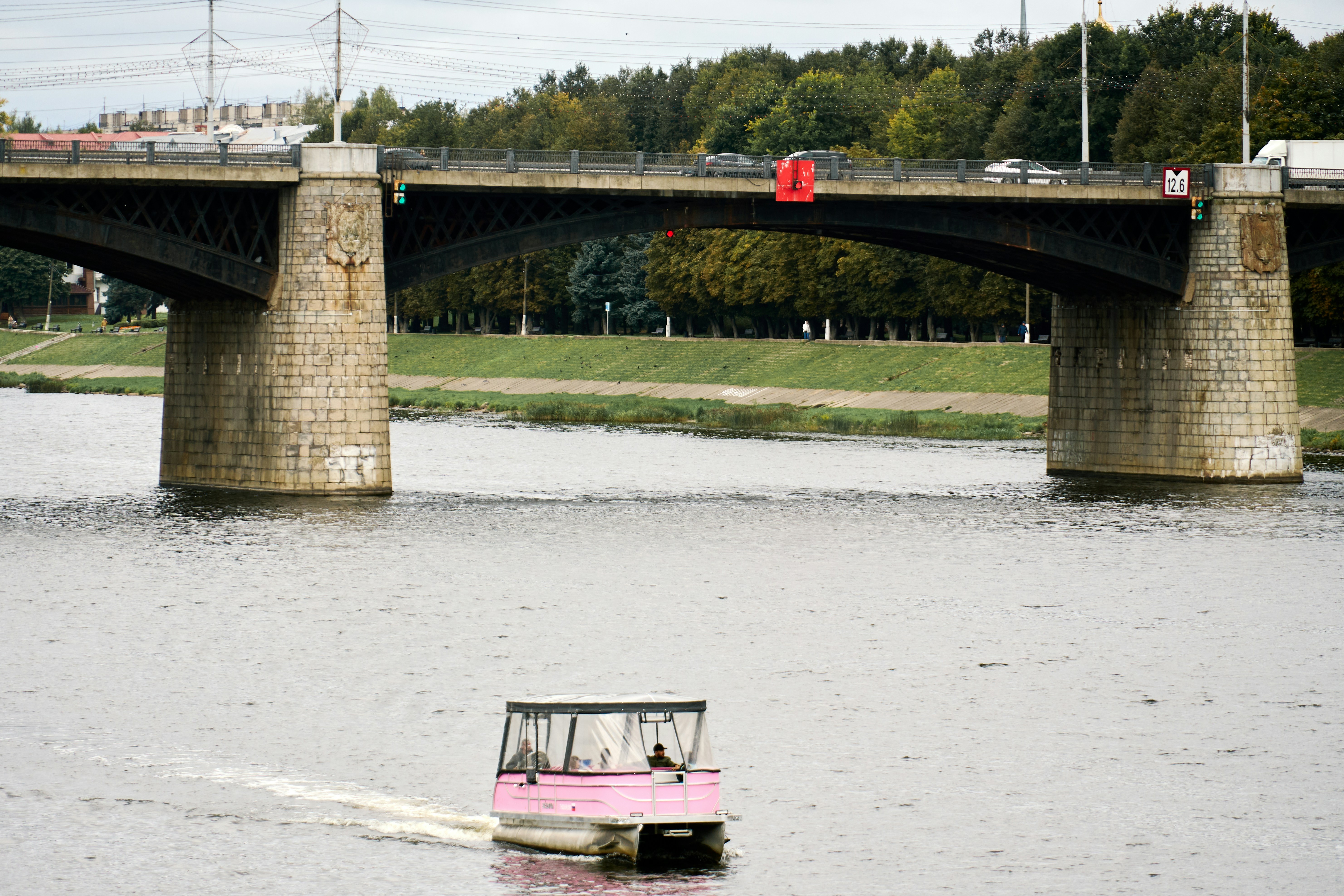 Pink Boat Crossing under the Stone Bridge