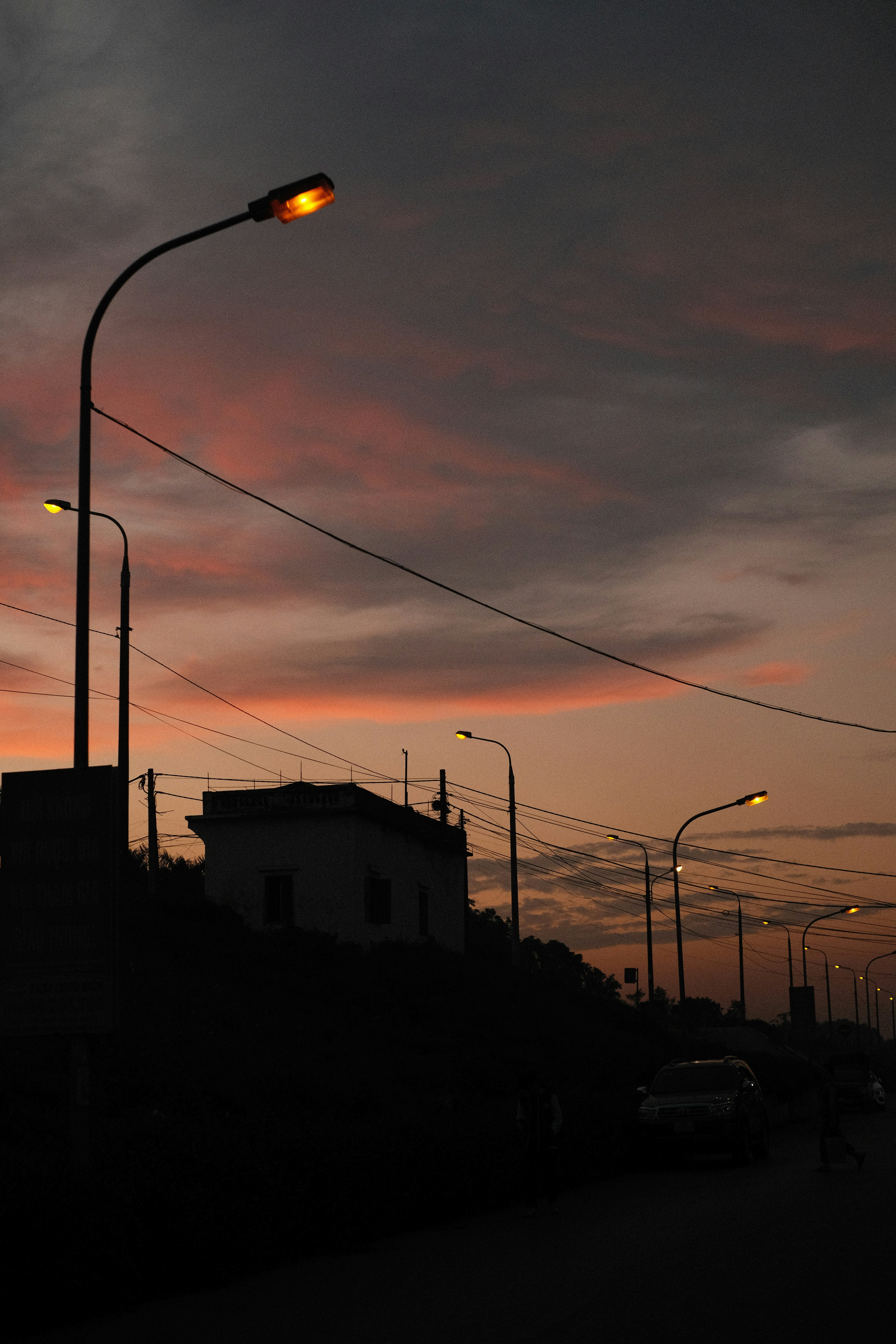 Urban Sunset Silhouette Overstreet: Evening Glow on Quiet Boulevard